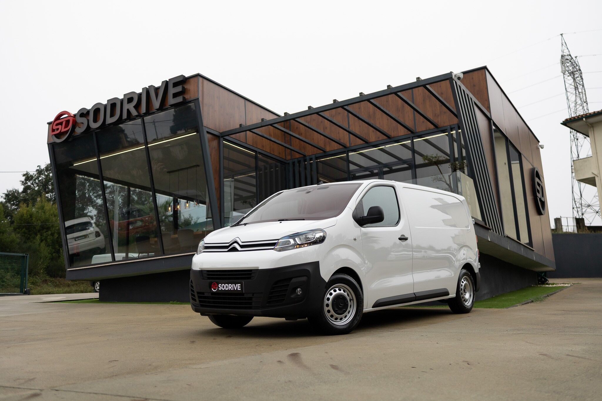 Citroen Jumpy 1.5 BlueHDi M com 122 839 km por 18 900 € SoDrive - Cucujães | Aveiro