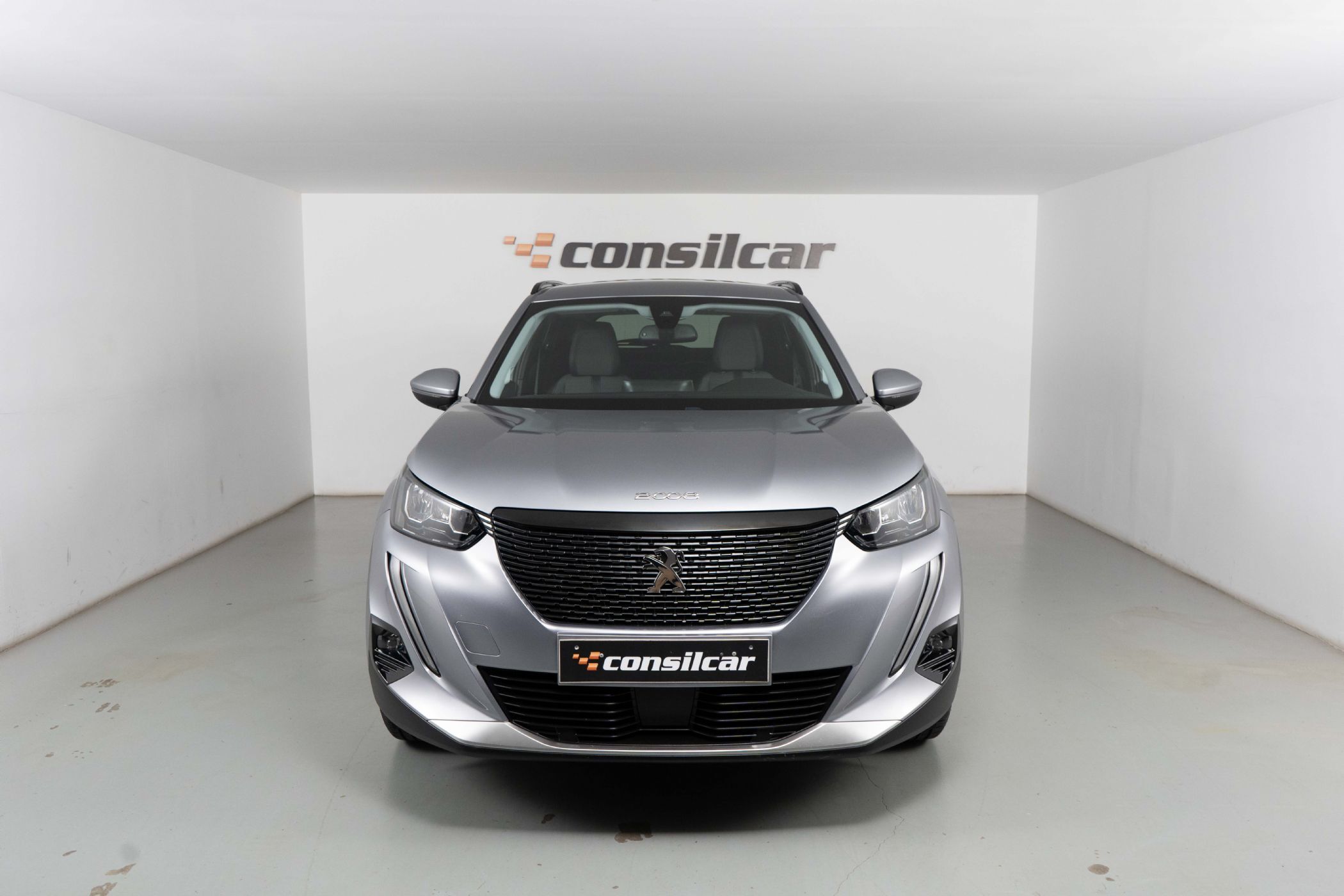Peugeot 2008 1.2 PureTech Allure com 68 959 km por 16 980 € Consilcar ...