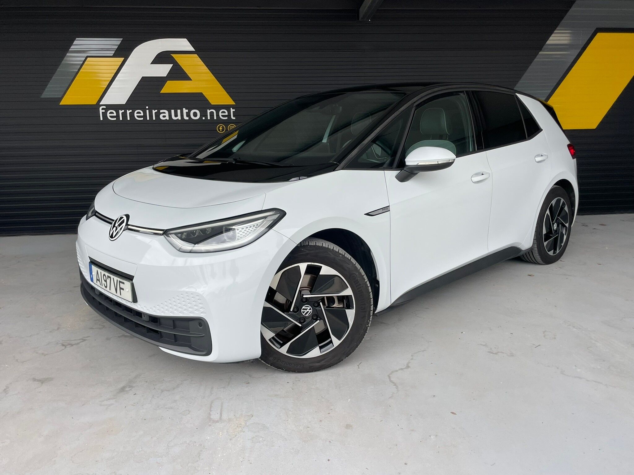 Volkswagen ID.3 Pro Performance Business com 47 785 km por 21 800 ...