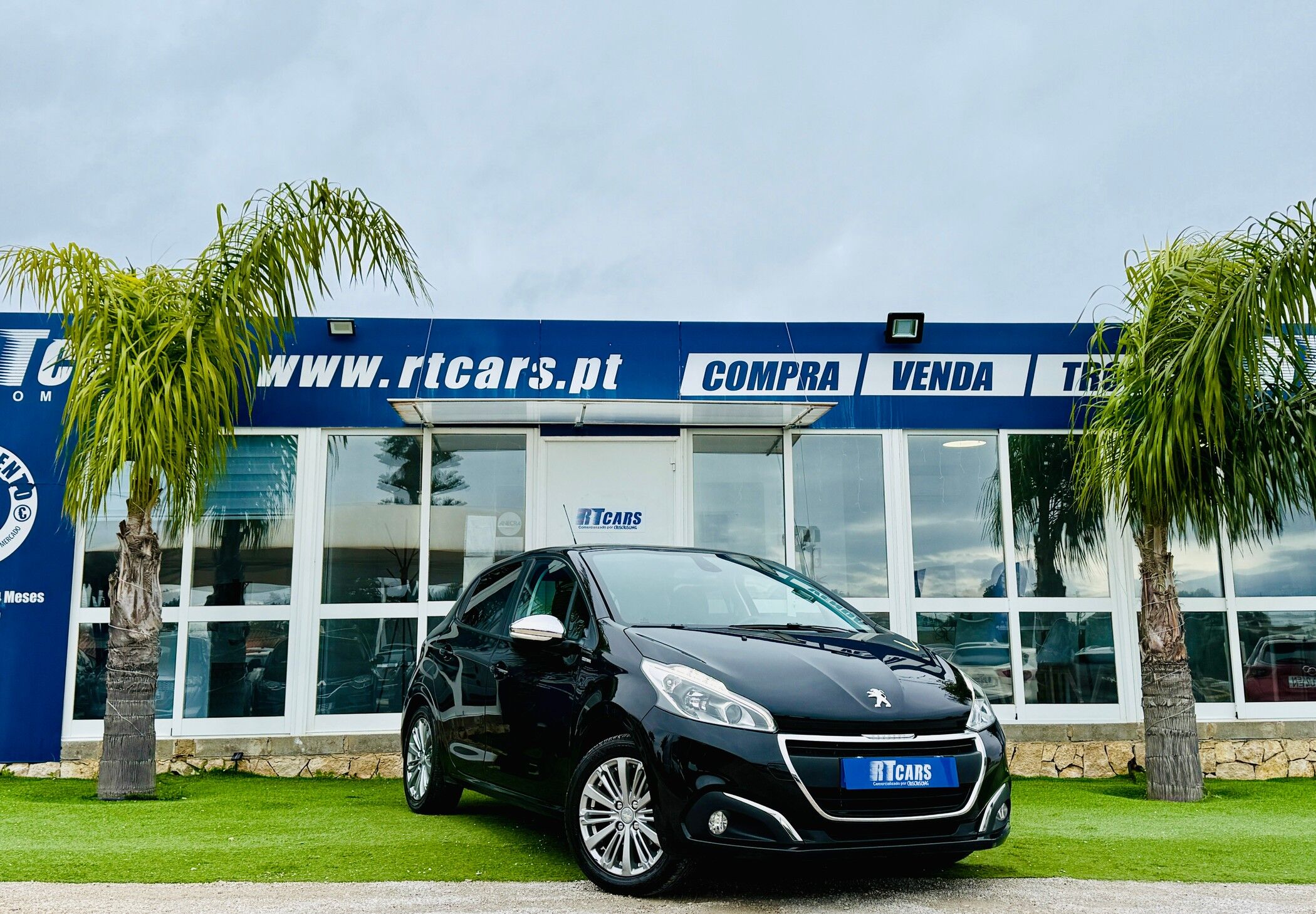 Peugeot 208 1.2 PureTech Style com 100 747 km por 10 980 € RT Cars | Faro
