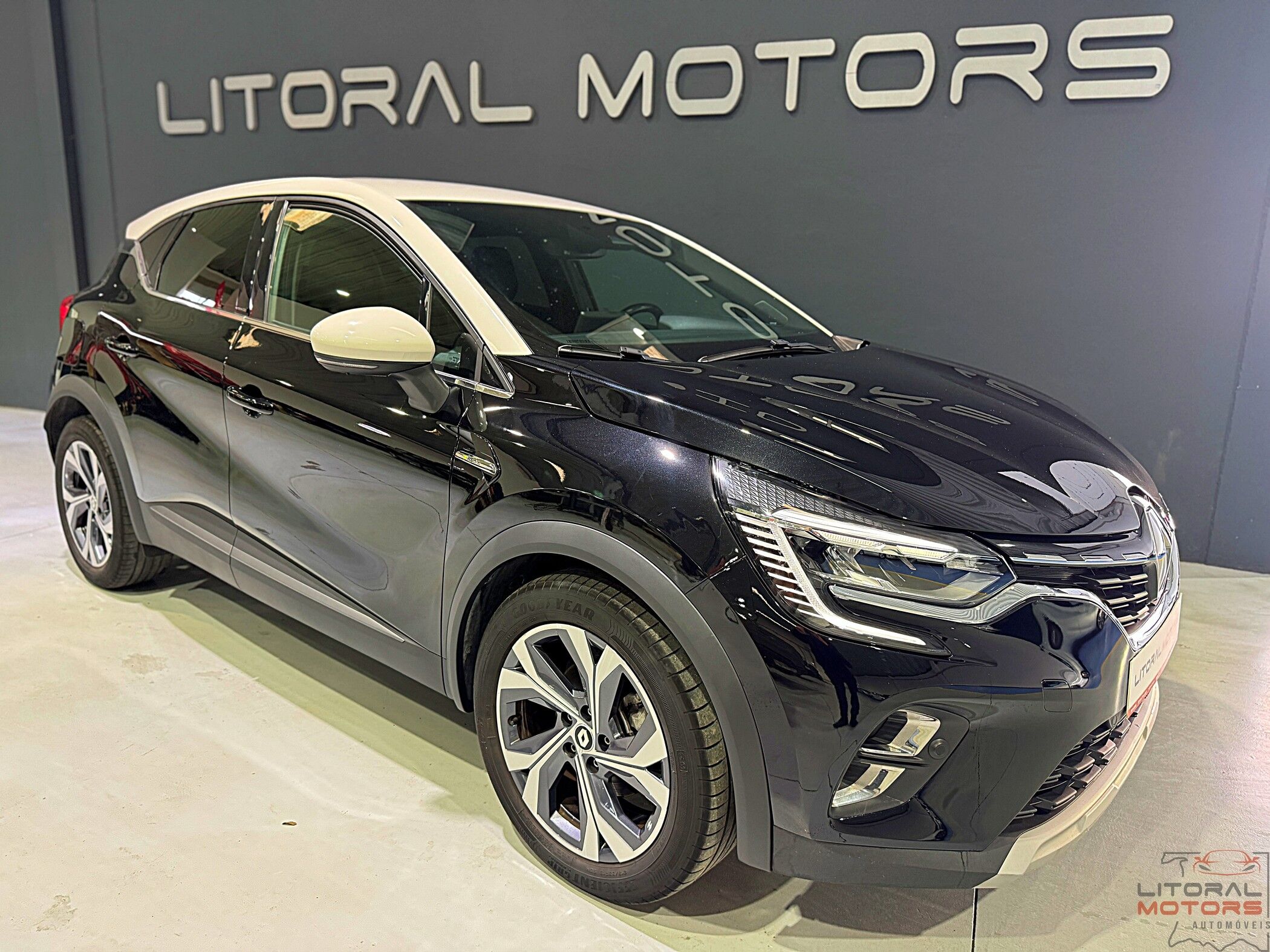 Renault Captur 1.6 E-Tech Plug-In RS Line com 67 778 km por 20 900 ...