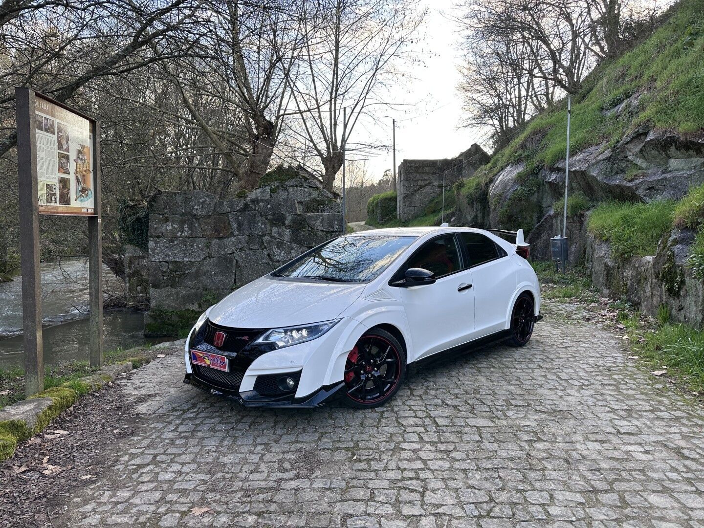 Honda Civic 2.0 i-VTEC Type-R com 103 006 km por 33 990 € Rallycar | Porto