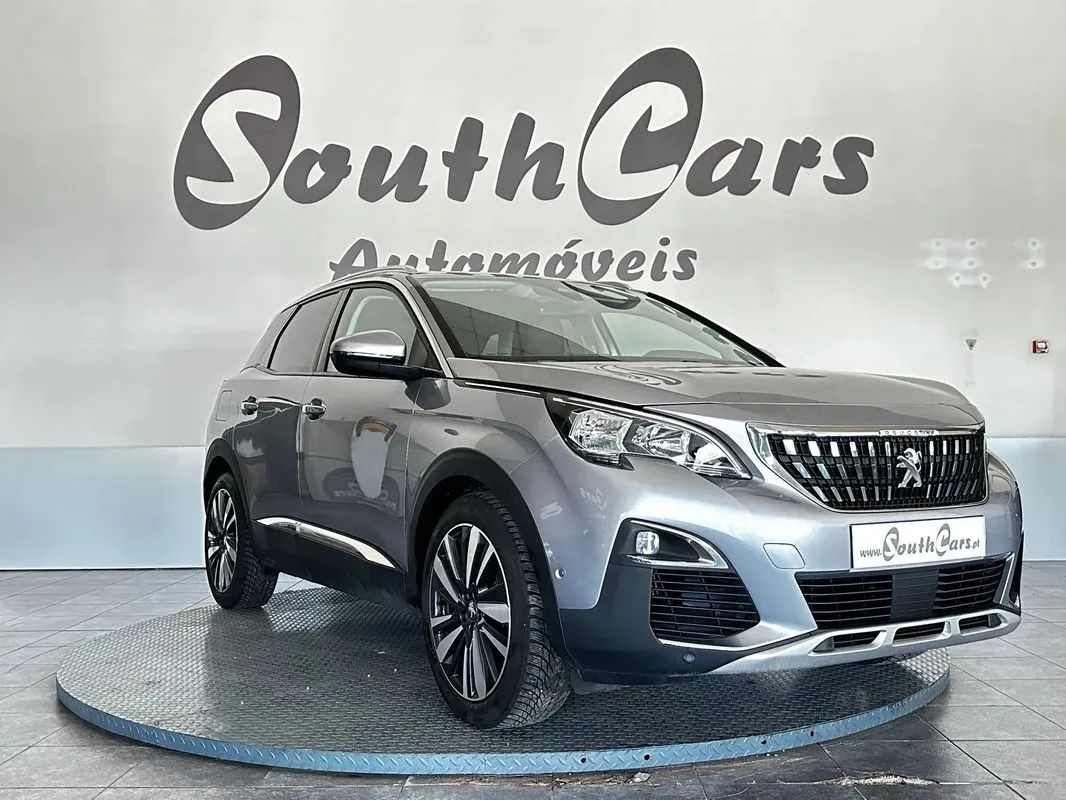 Peugeot 3008 1.2 PureTech Allure com 187 806 km por 14 900 € Southcars | Setúbal