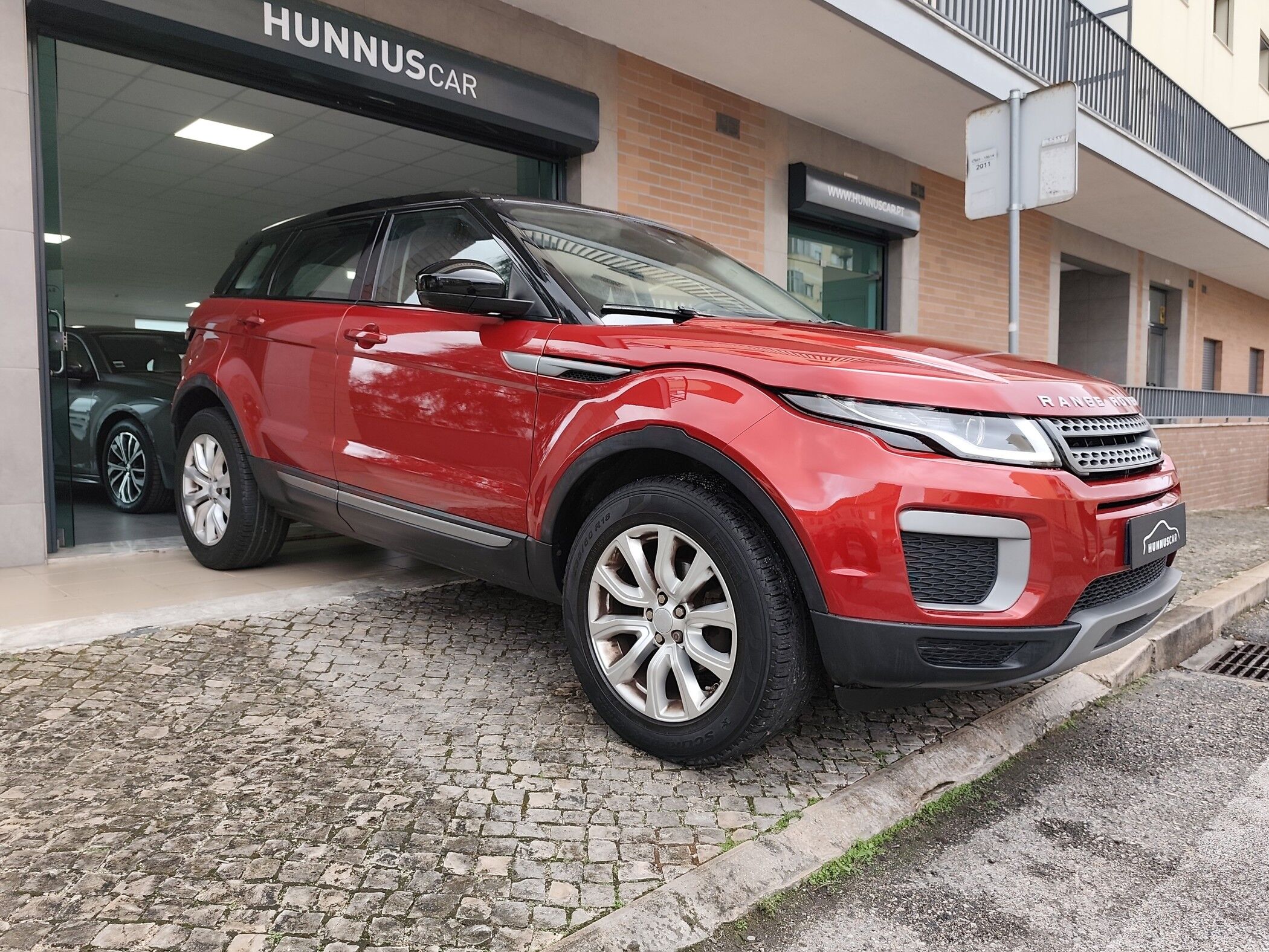 Land Rover Range Rover Evoque 2.0 eD4 Pure com 136 599 km por 19 490 ...