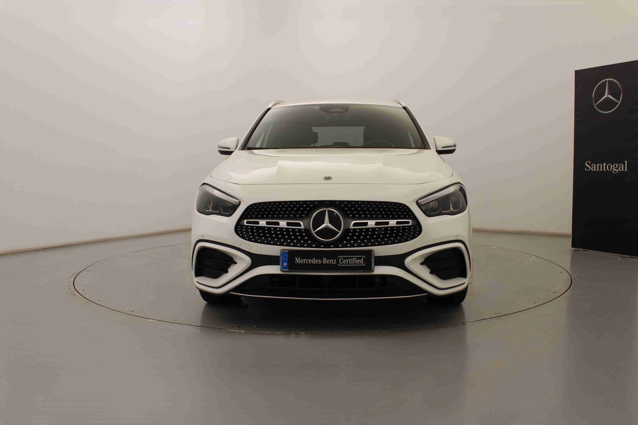Mercedes Classe GLA GLA 180 d com 41 862 km por 42 990 € Certified ...