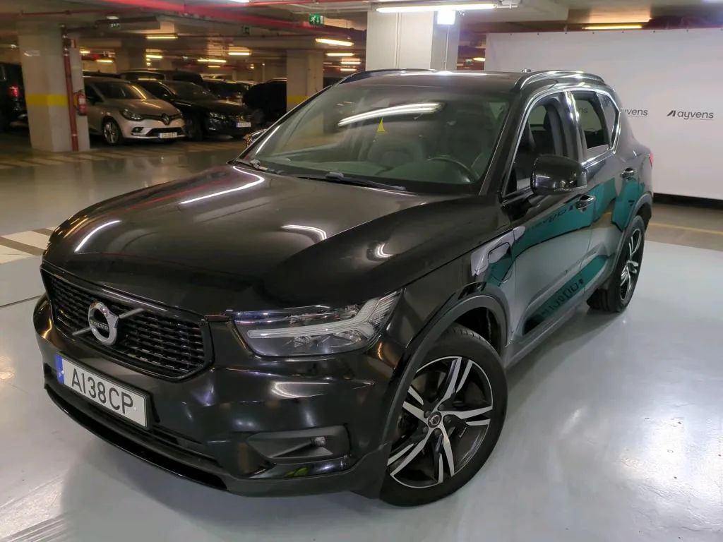 Volvo XC40 1.5 T5 PHEV R-Design com 67 409 km por 32 300 € Ayvens Oriente | Lisboa