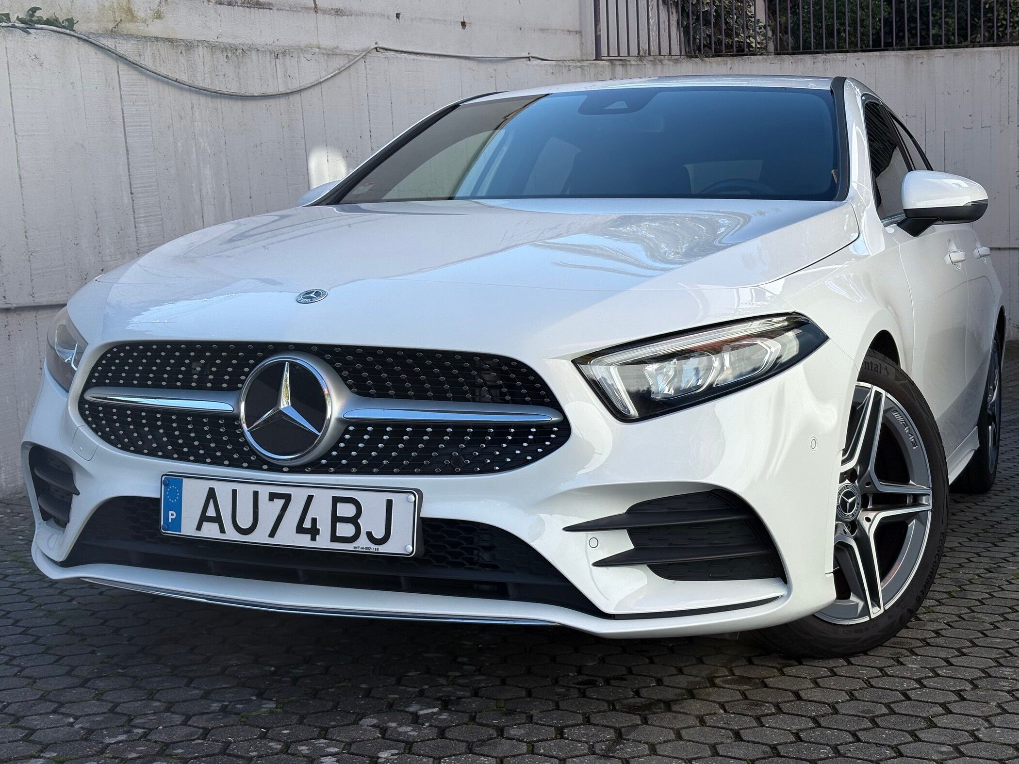 Mercedes Classe A A 200 AMG Line com 28 080 km por 27 900 € Maxauto ...