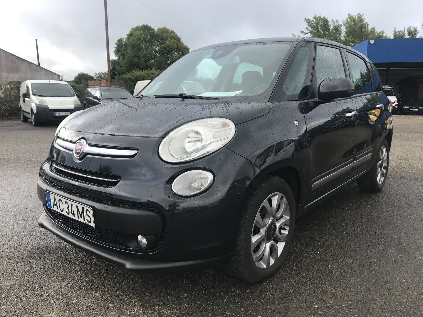 Fiat 500 L 1.3 MJ Lounge Dualogic S&S com 168 000 km por 12 000 € Jorge ...
