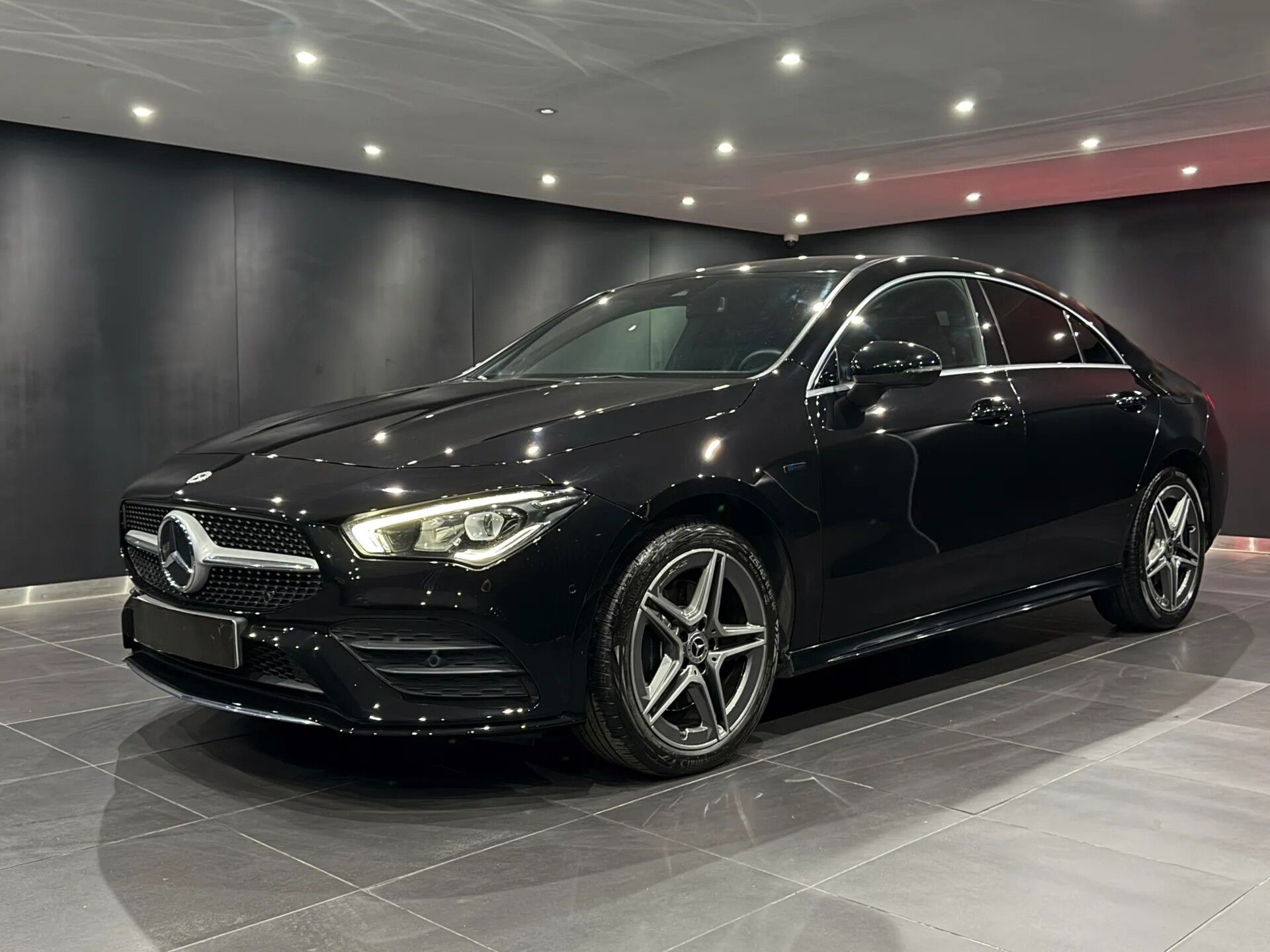 Mercedes Classe CLA CLA 250 e AMG Line com 167 000 km por 27 990 ...