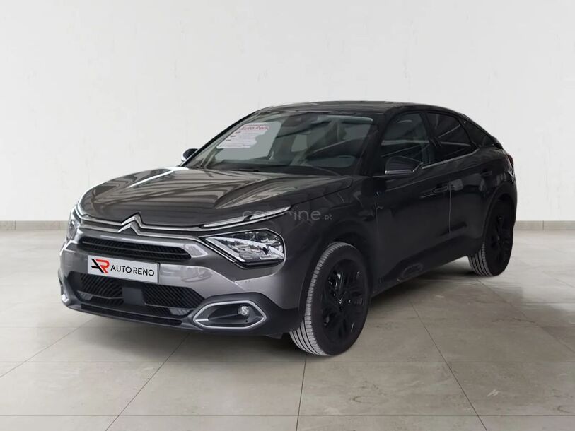 Citroen C4 e- 54 kWh E-Series Collection com 26 000 km por 34 990 ...