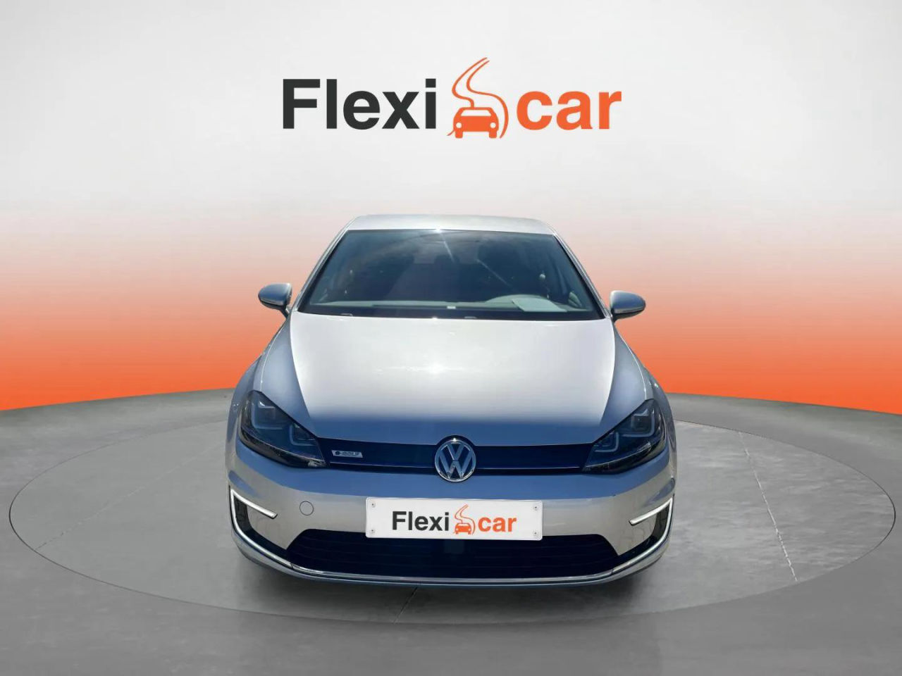 Volkswagen Golf e- AC/DC com 99 749 km por 12 480 € Flexicar Setúbal ...