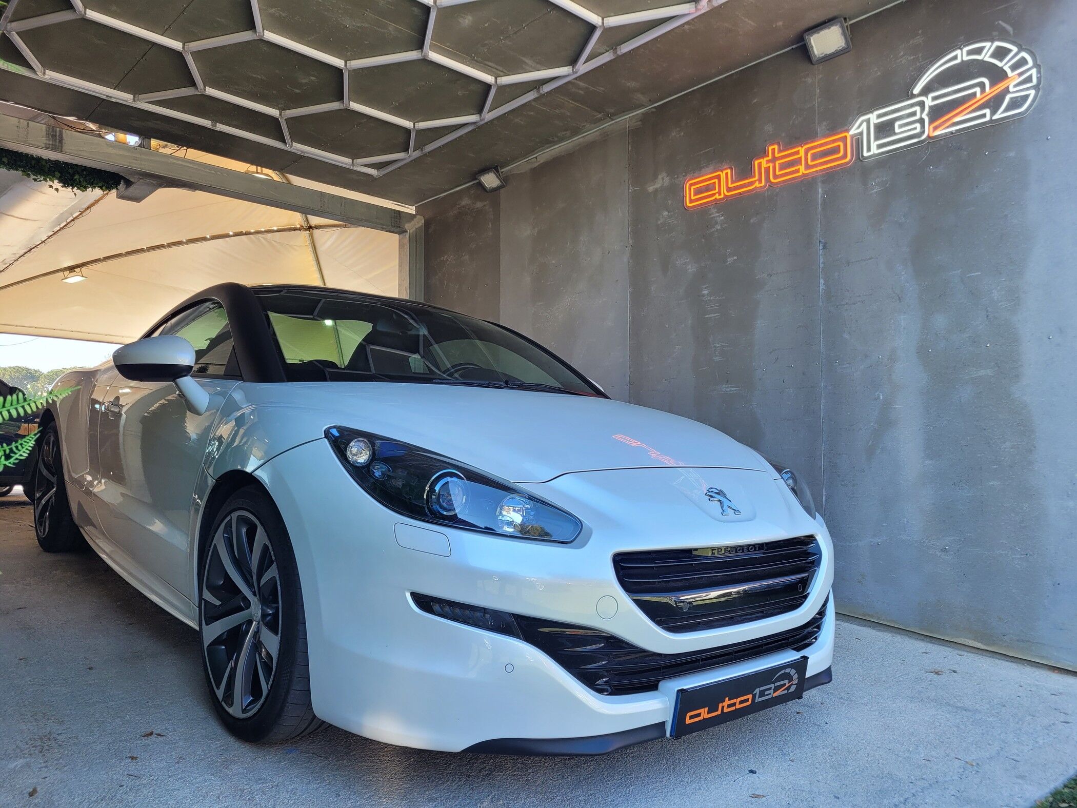 Peugeot RCZ 1.6 THP com 110 000 km por 17 990 € Auto 132 | Setúbal