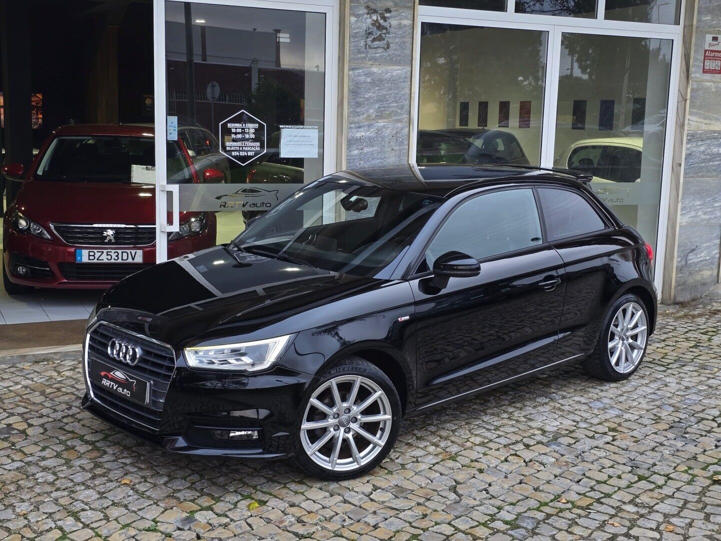 Audi A1 1.4 TDI S-line com 187 088 km por 12 950 € RRTV AUTO - Mem ...