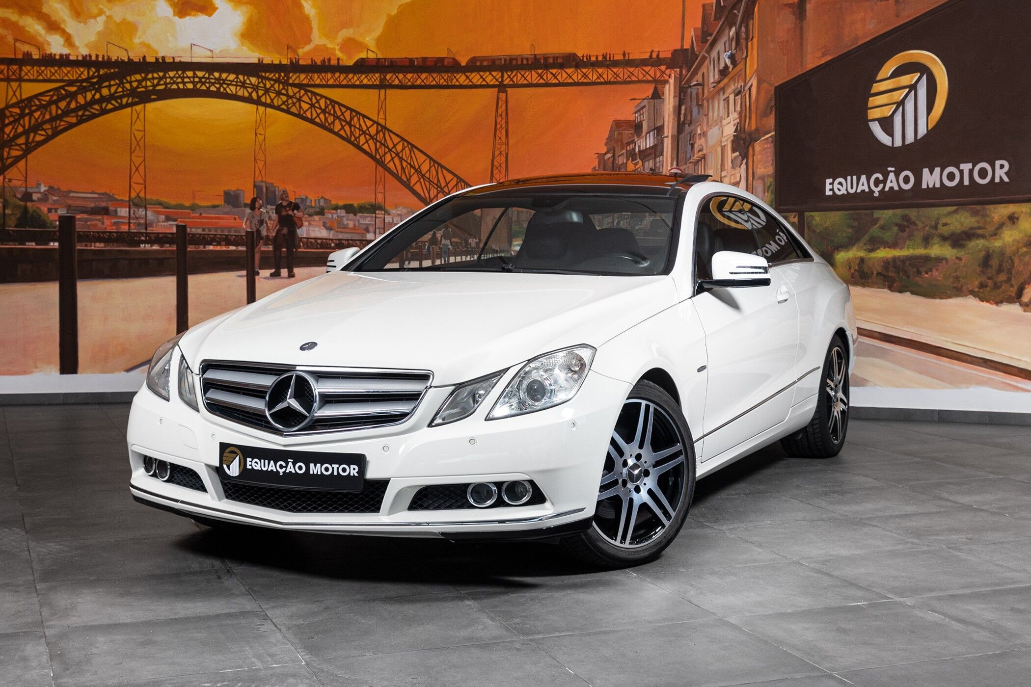 Mercedes Classe E E 250 CDi Elegance BlueEfficiency com 217 000 km por ...