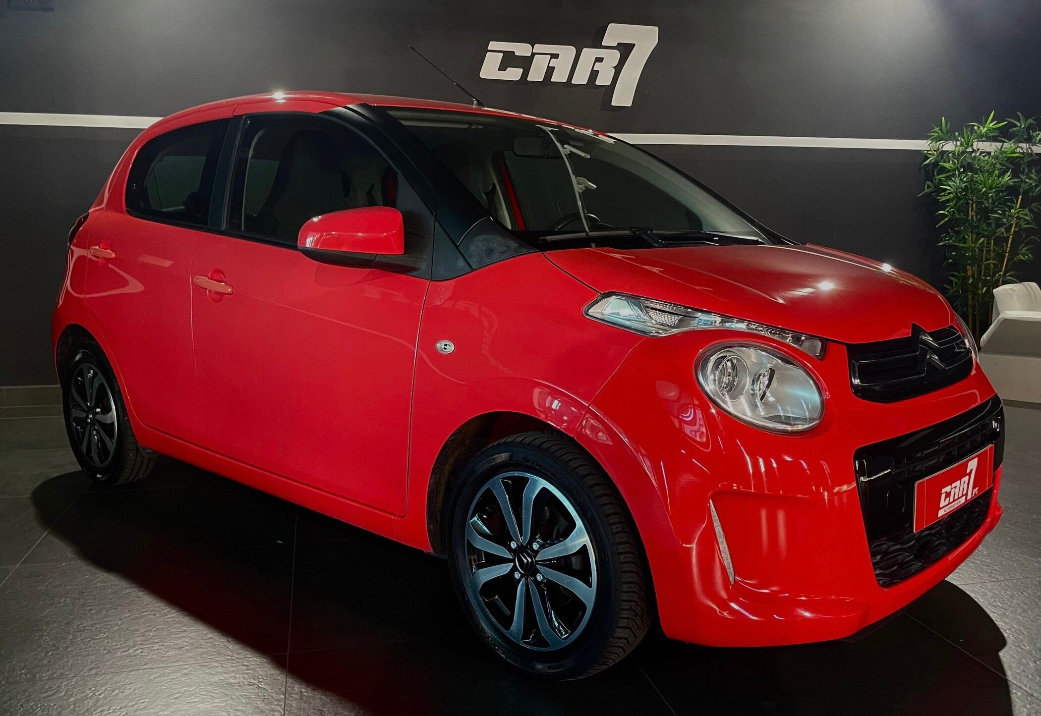 Citroen C1 1.2 VTi Feel com 84 965 km por 9 500 € Car7 - Ovar | Aveiro