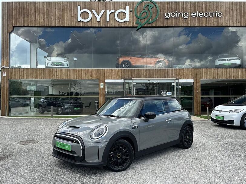 Mini Mini Cooper SE Classic com 12 000 km por 18 900 € Byrdstore ...