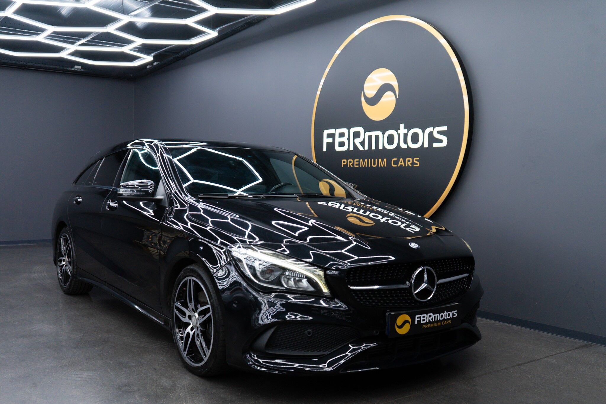 Mercedes Classe CLA CLA 220 d AMG Line Aut. com 230 000 km por 19 990 ...