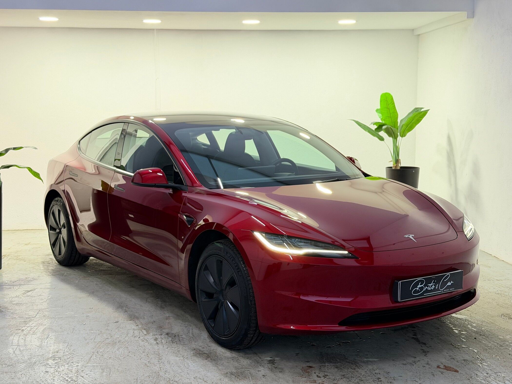 Tesla Model 3 Long Range Tração Traseira com 9 500 km por 45 990 ...