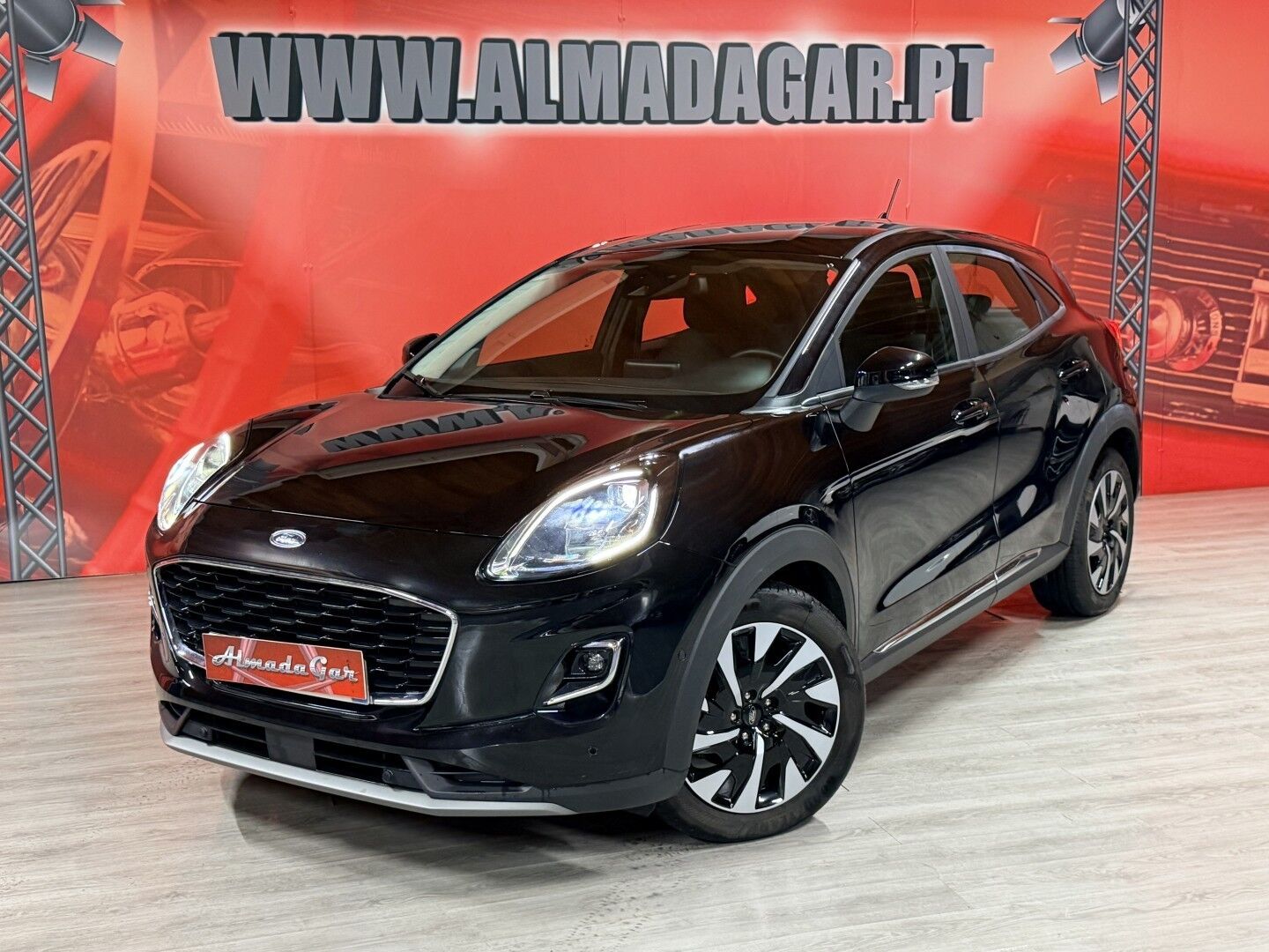 Ford Puma 1.0 EcoBoost MHEV Titanium Design com 18 643 km por 18 900 ...