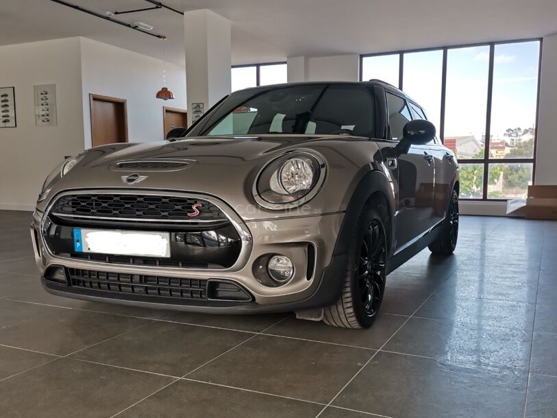 Mini Mini One D com 157 000 km por 19 999 € GesMotor | Lisboa