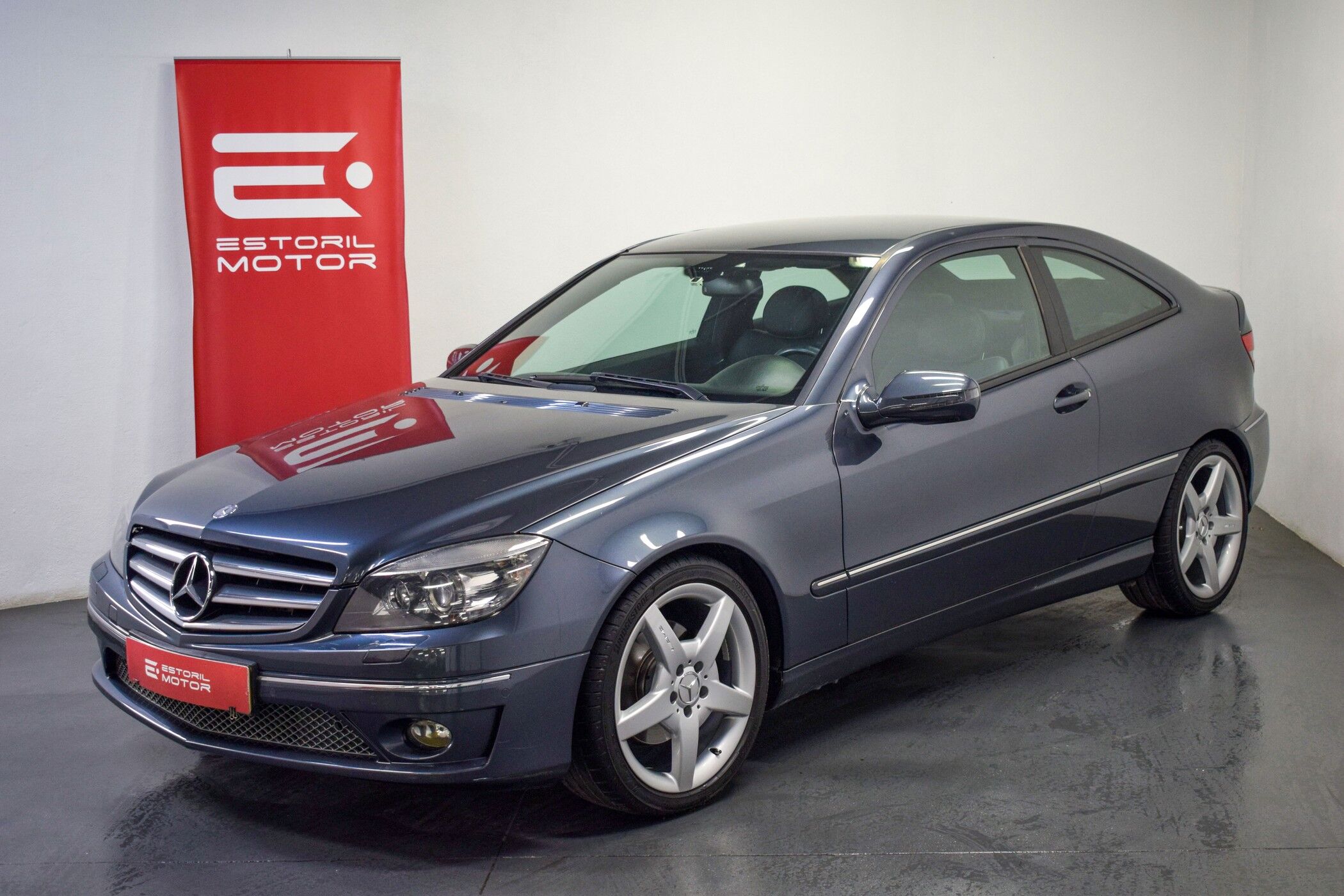 Mercedes Classe CLC CLC 200 K Aut. com 99 857 km por 11 500 € Estoril ...