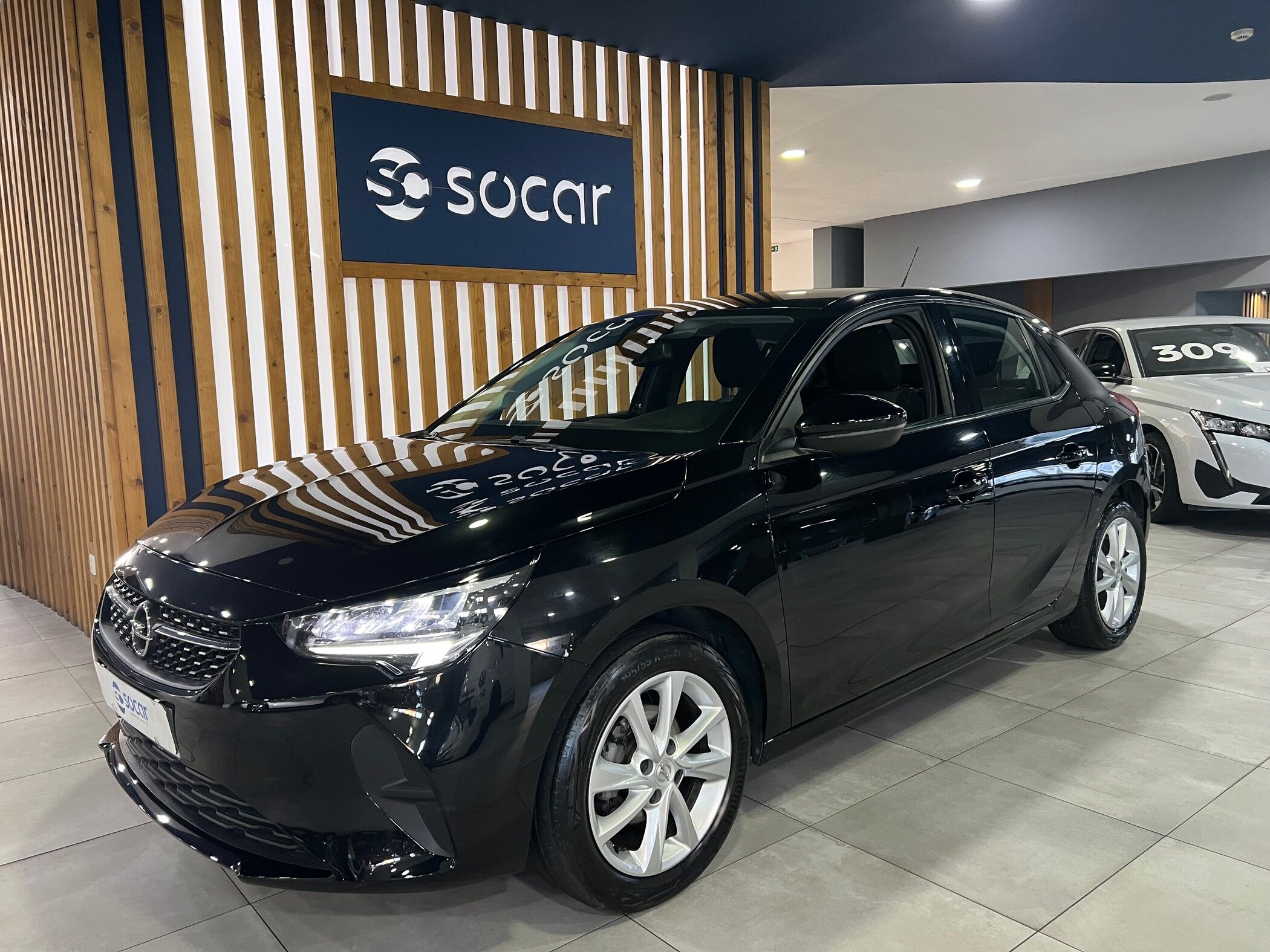 Opel Corsa 1.2 Business com 65 000 km por 13 950 € SOCAR Automóveis | Porto