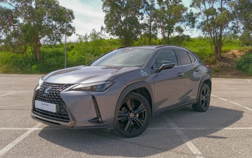 Lexus UX 250h Special Edition (LCA) com 39 626 km por 34 600 € AMG Car ...