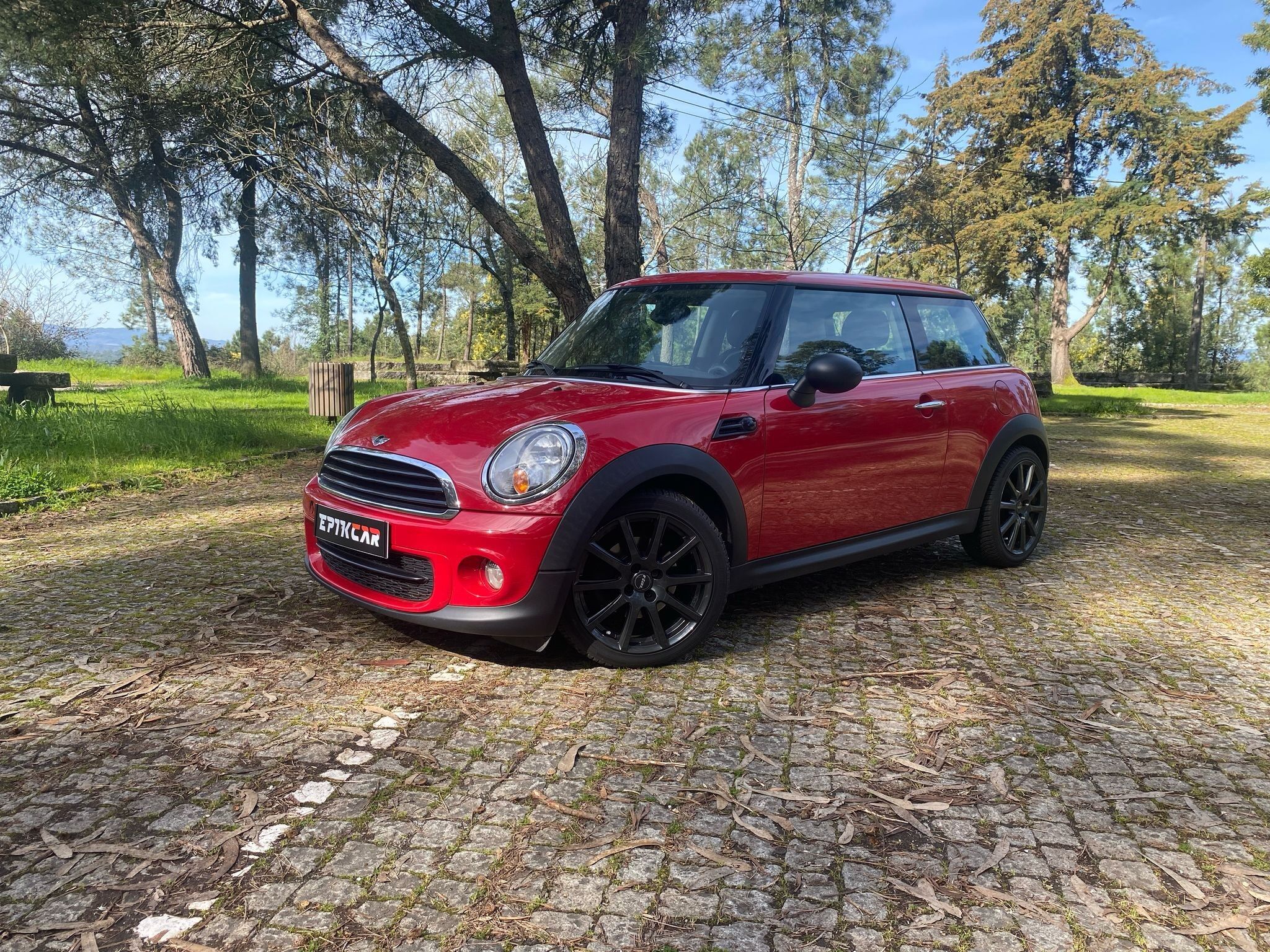Mini Mini One 1.6 com 144 634 km por 10 997 € Epikcar | Viseu