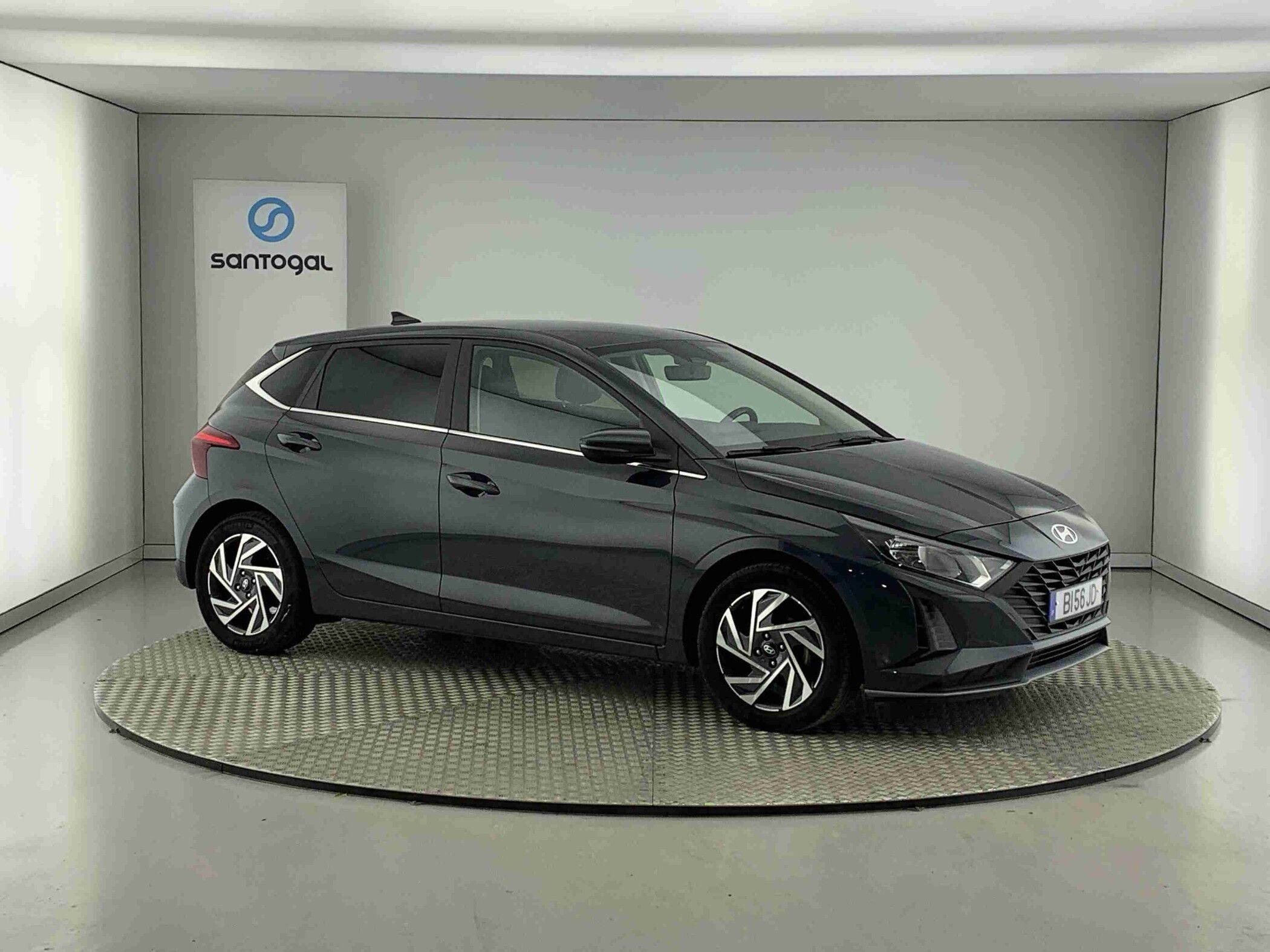 Hyundai I20 1.2 MPi Comfort com 32 788 km por 16 600 € Santogal Usados ...