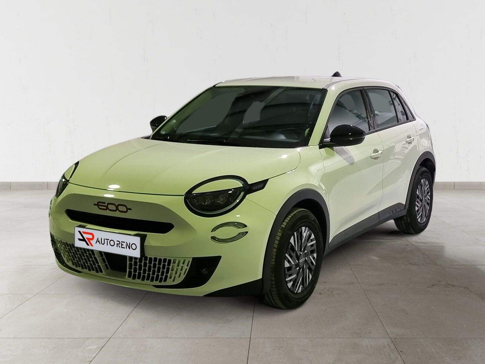 Fiat 600 e 54 kWh (RED) com 14 500 km por 27 490 € Auto Reno Minho ...