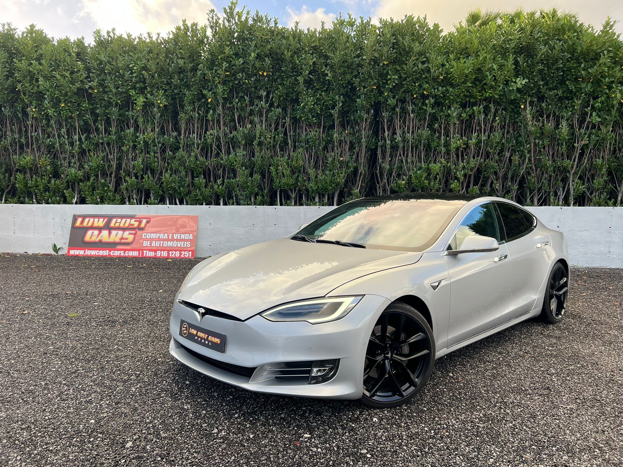 Tesla Model S 75D com 361 000 km por 26 990 € Low Cost Cars Pearl ...