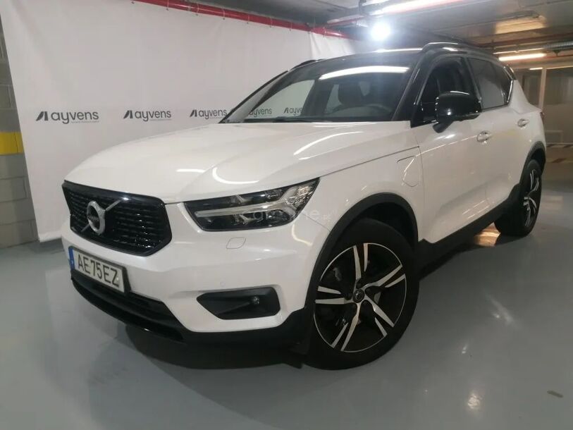Volvo XC40 1.5 T5 PHEV R-Design com 57 228 km por 34 700 € Ayvens Gaia | Porto