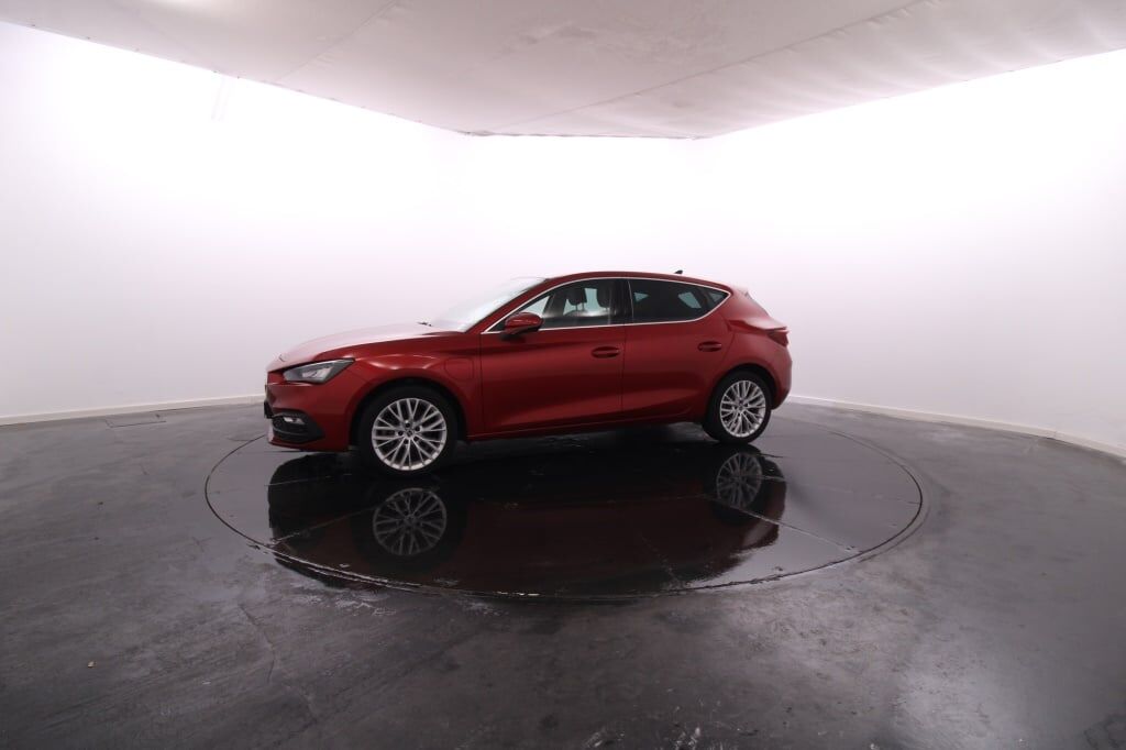 Seat Leon 1.4 e-Hybrid FR DSG com 27 083 km por 30 950 € Benecar | Leiria