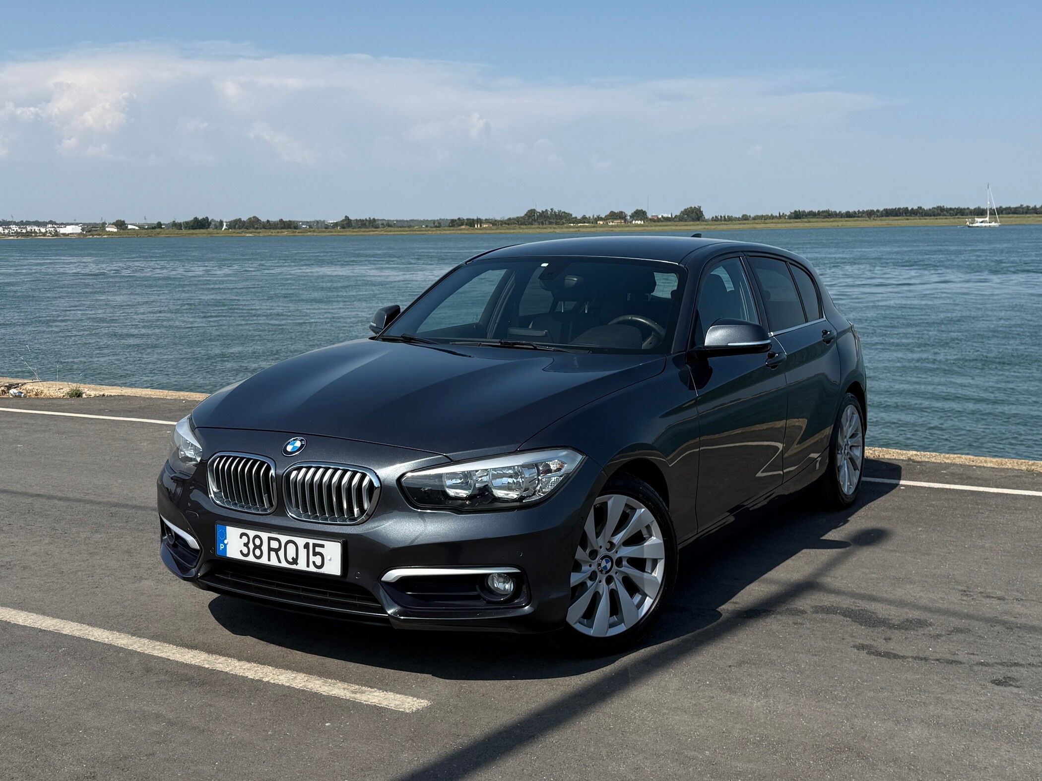 BMW Serie-1 116 d Line Sport com 115 000 km por 15 900 € Cars Company ...