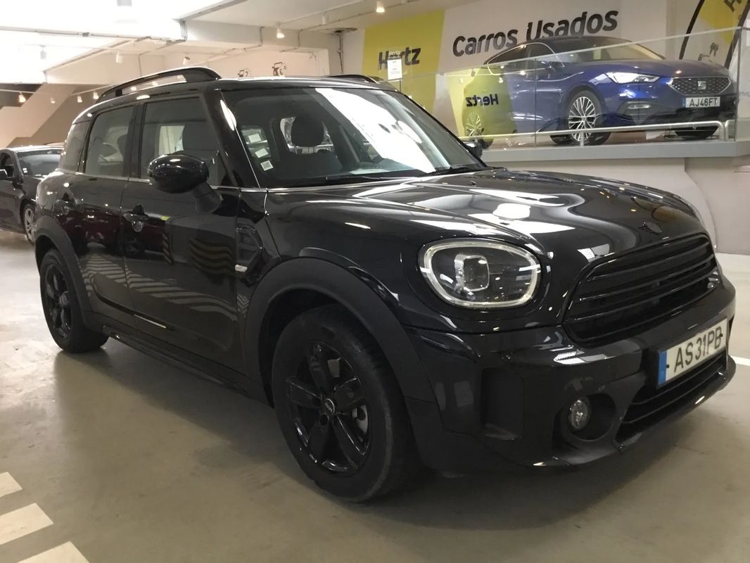 Mini Mini Countryman Mini Cooper Auto com 69 175 km por 28 790 € Hertz ...