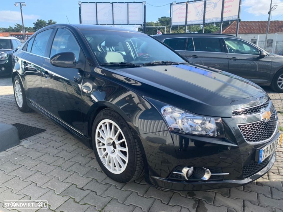 Chevrolet Cruze 2.0 VCDi LTZ EP com 104 000 km por 9 990 € Aventuracar ...