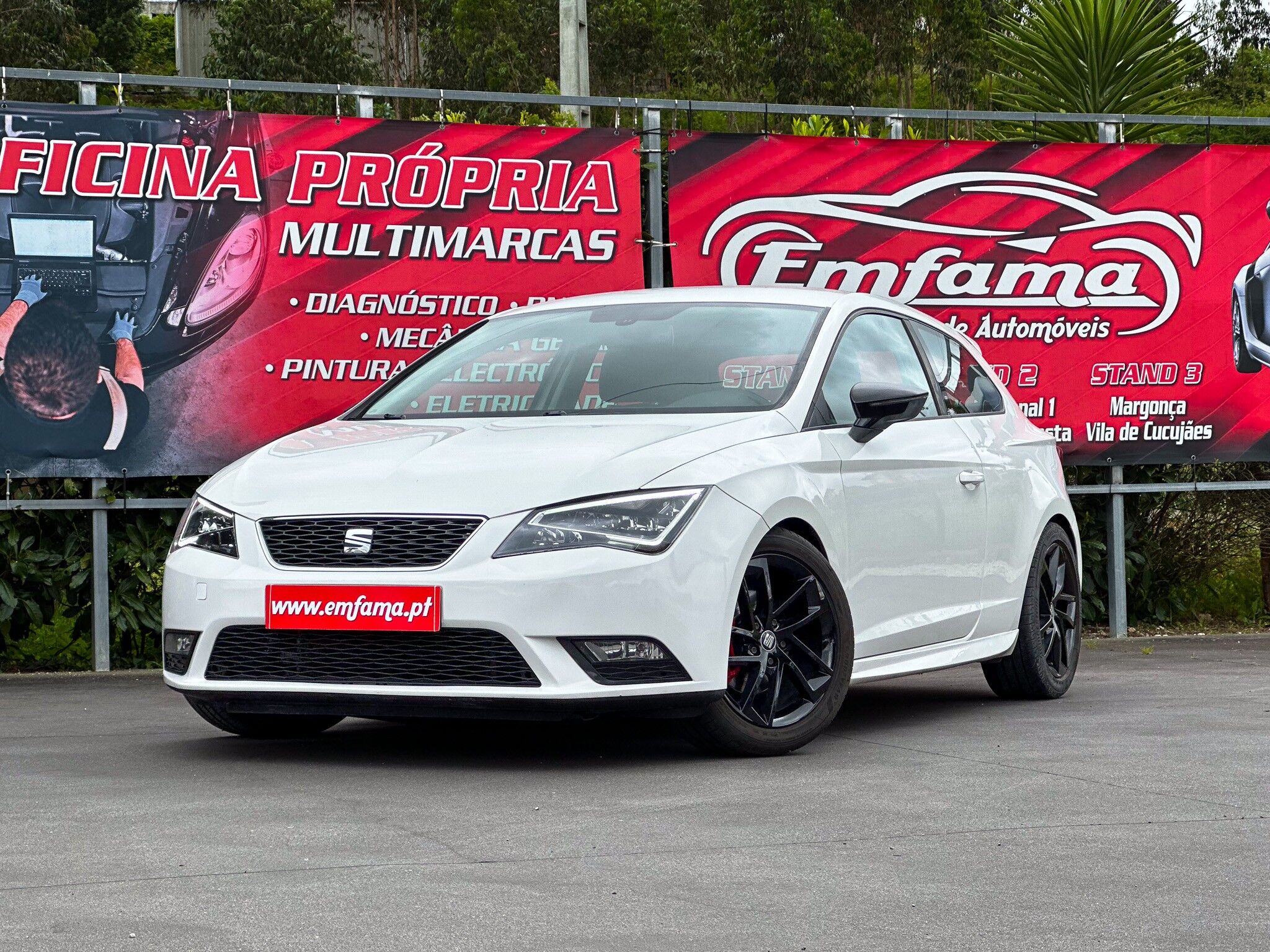 Seat Leon 1.6 TDi Style Ecomotive com 173 488 km por 12 950 € Stand 2 | Aveiro