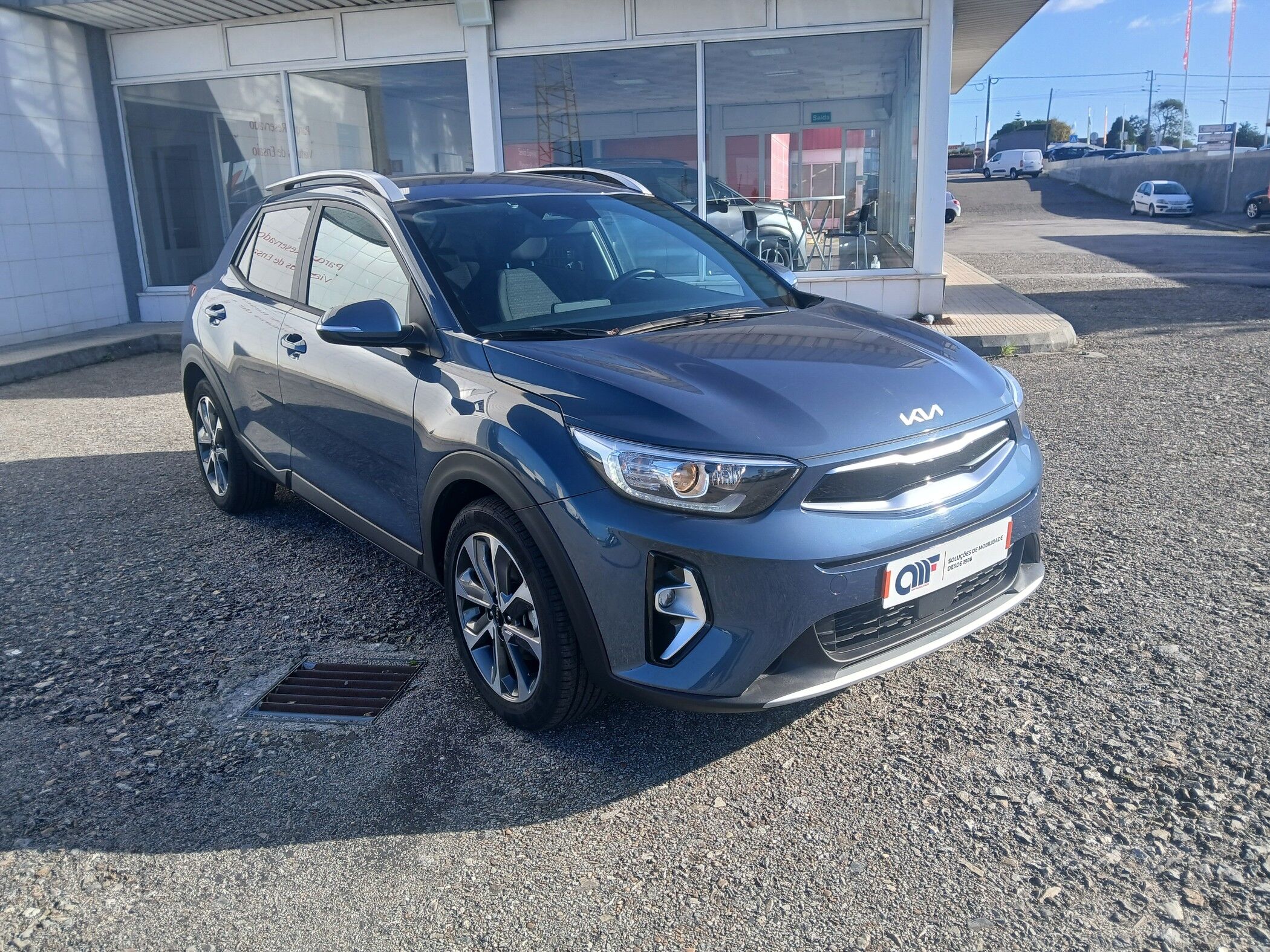 KIA Stonic 1.0 T-GDi Drive 7DCT com 12 554 km por 20 899 € AMF ...