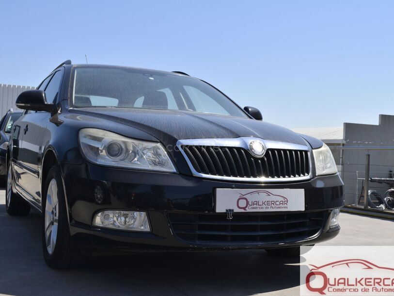 Skoda Octavia B. 2.0 TDi Elegance com 235 297 km por 7 500 € Qualkercar ...