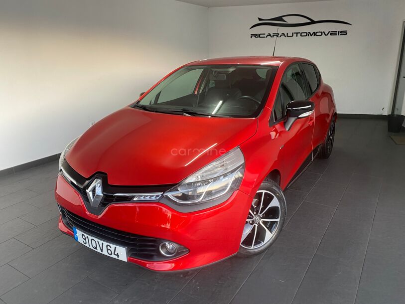 Renault Clio 0.9 TCE Limited com 97 000 km por 11 999 € Ricar ...