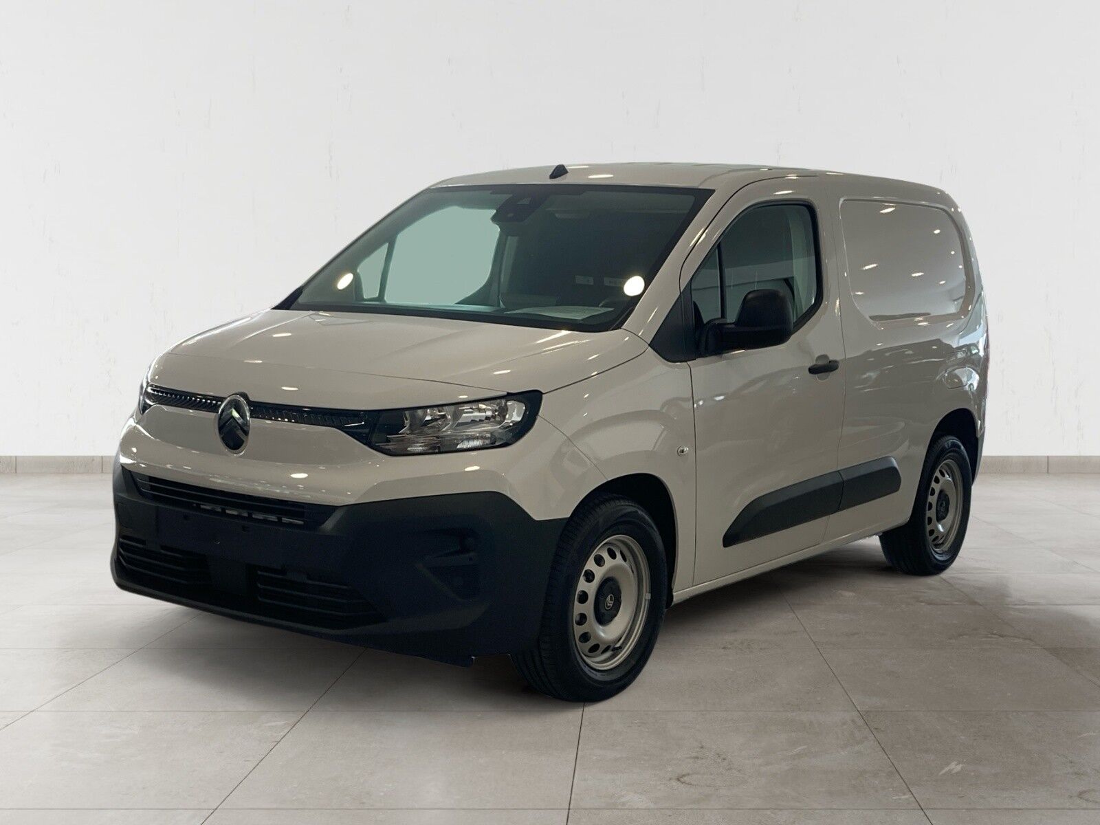 Citroen Berlingo e- 50 kWh M com 10 km por 33 300 € Auto Reno Minho ...