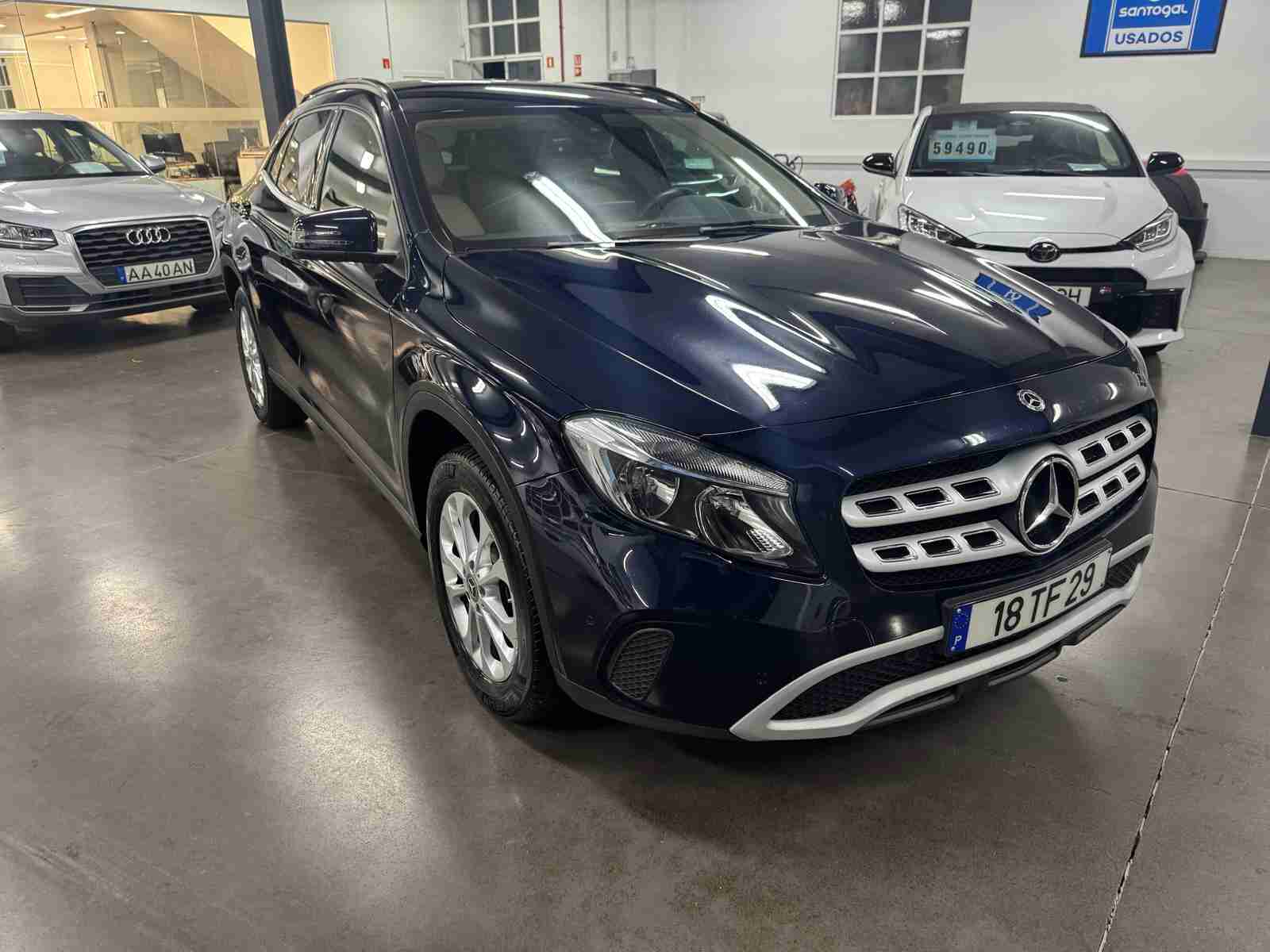 Mercedes Classe GLA GLA 200 d Style Aut. com 81 291 km por 24 990 ...