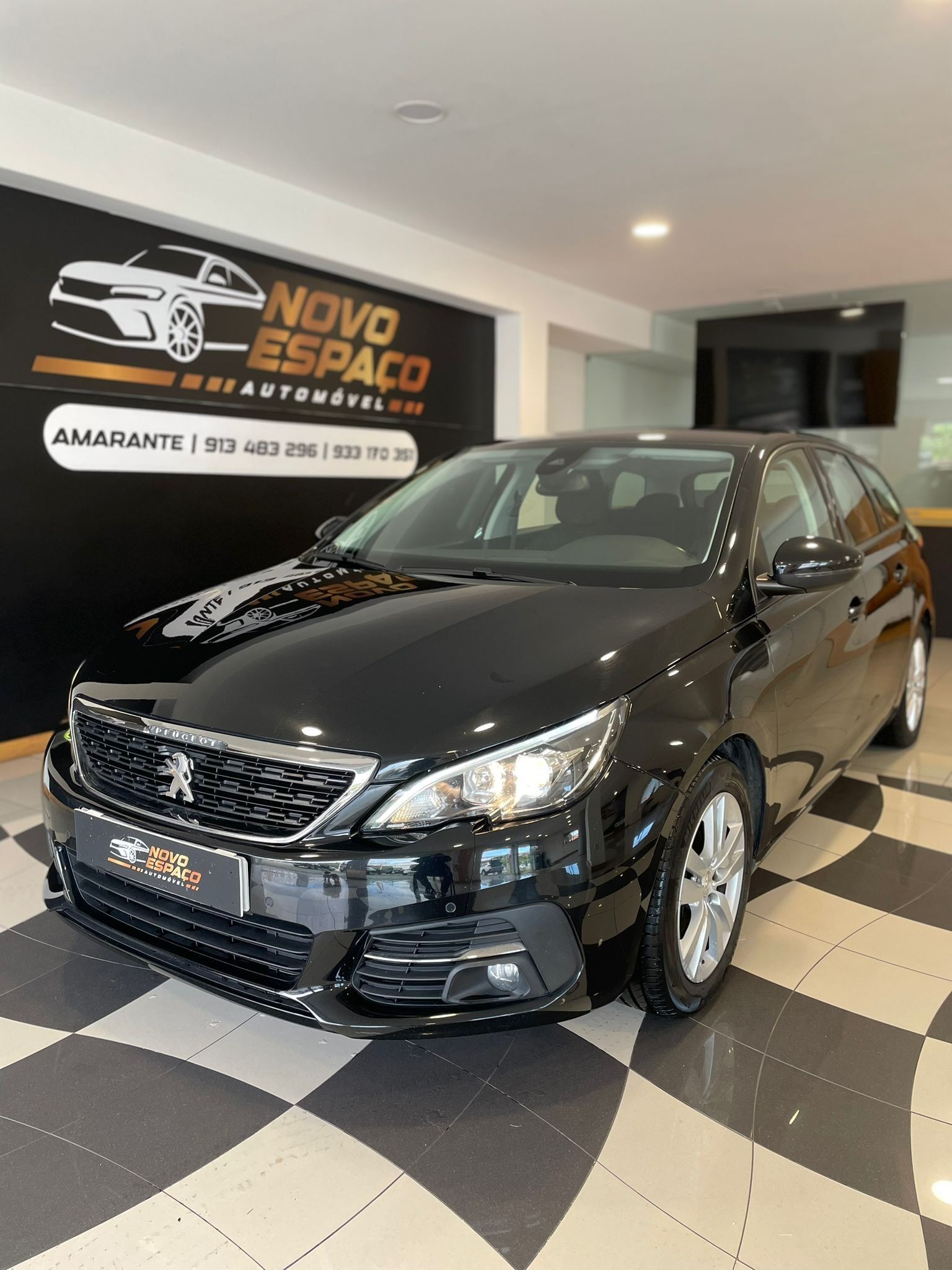 Peugeot 308 SW 1.5 BlueHDi Business Line com 132 280 km por 13 000 ...