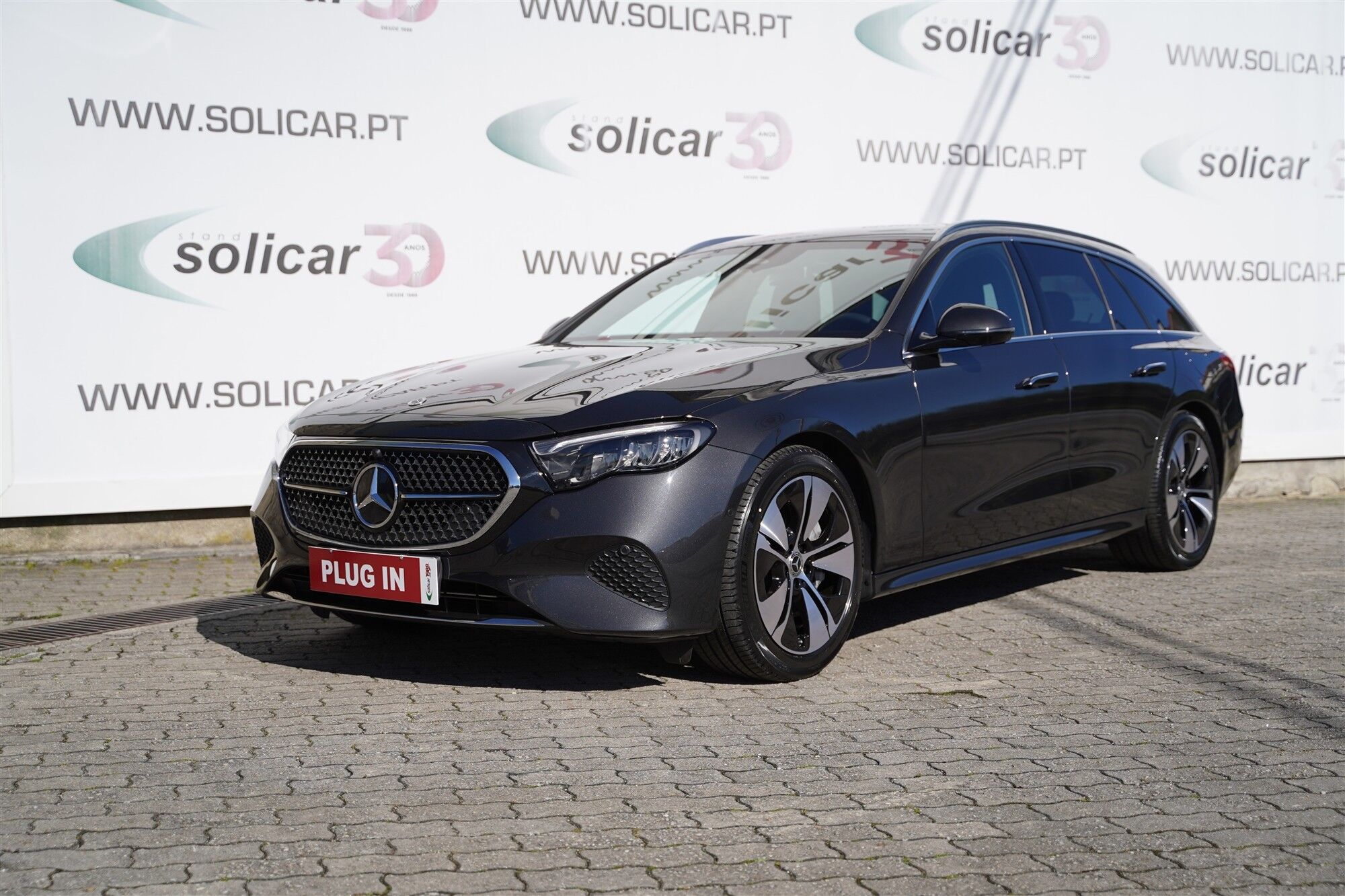 Mercedes Classe E E 300 de com 39 270 km por 64 500 € Stand Solicar Lda ...