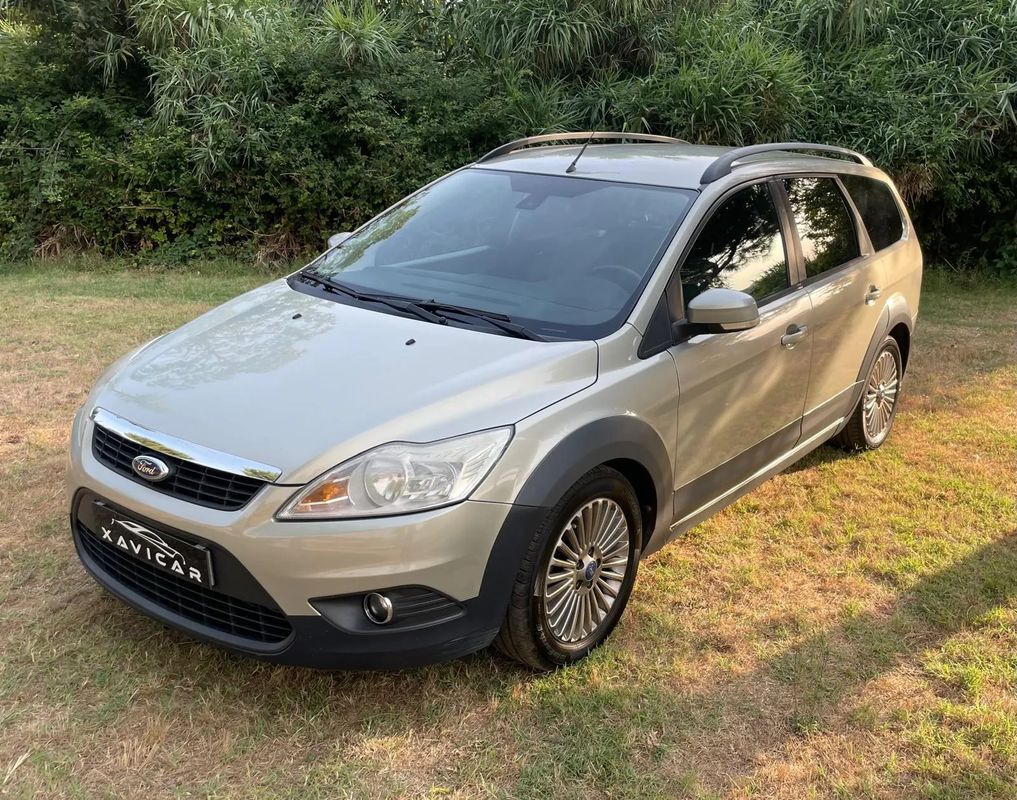 Ford Focus 1.6 TDCi Titanium DPF com 229 000 km por 6 500 € Xavicar | Porto