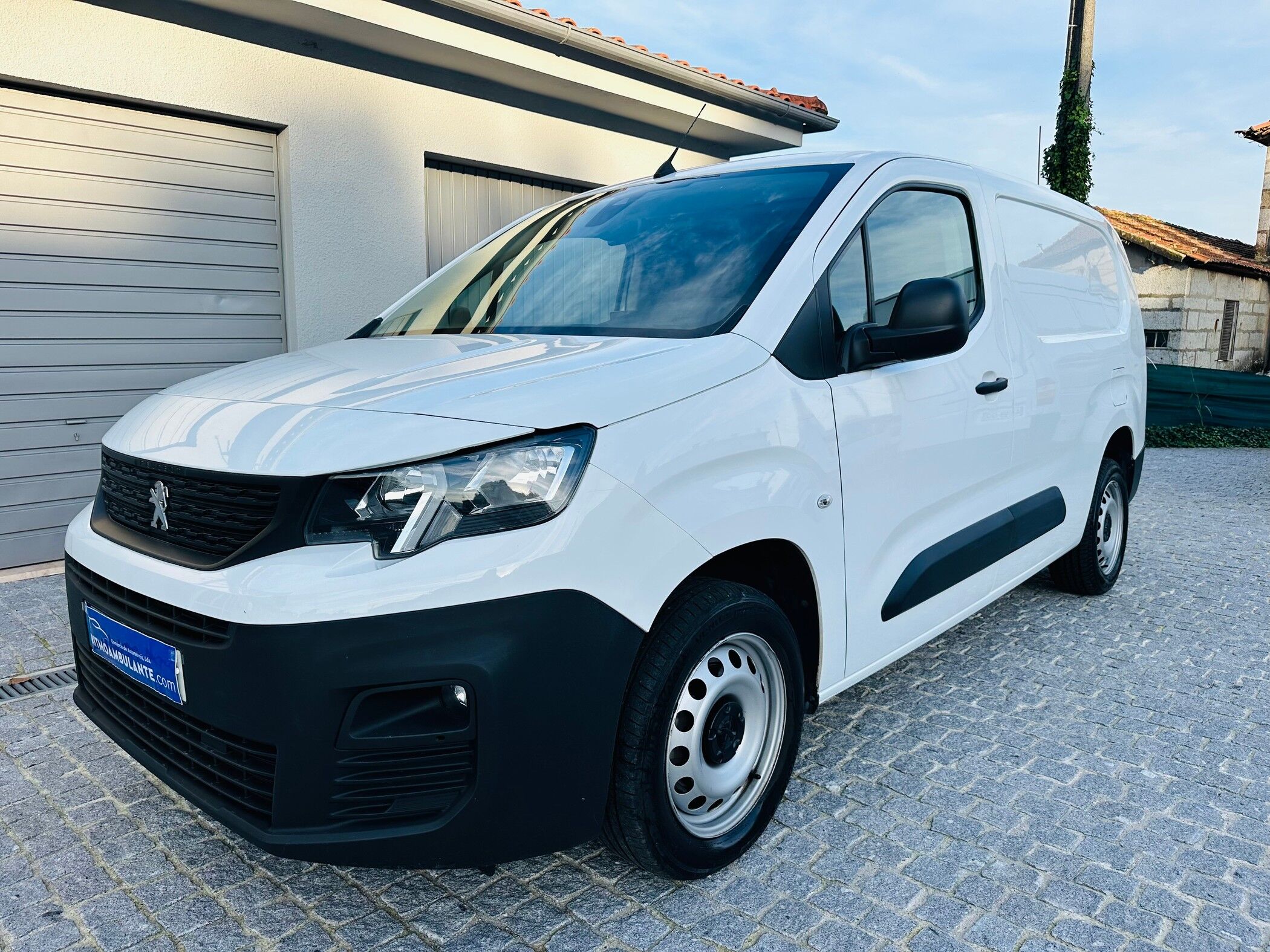 Peugeot Partner 1.5 BlueHDi Premium Longa com 116 000 km por 14 950 ...