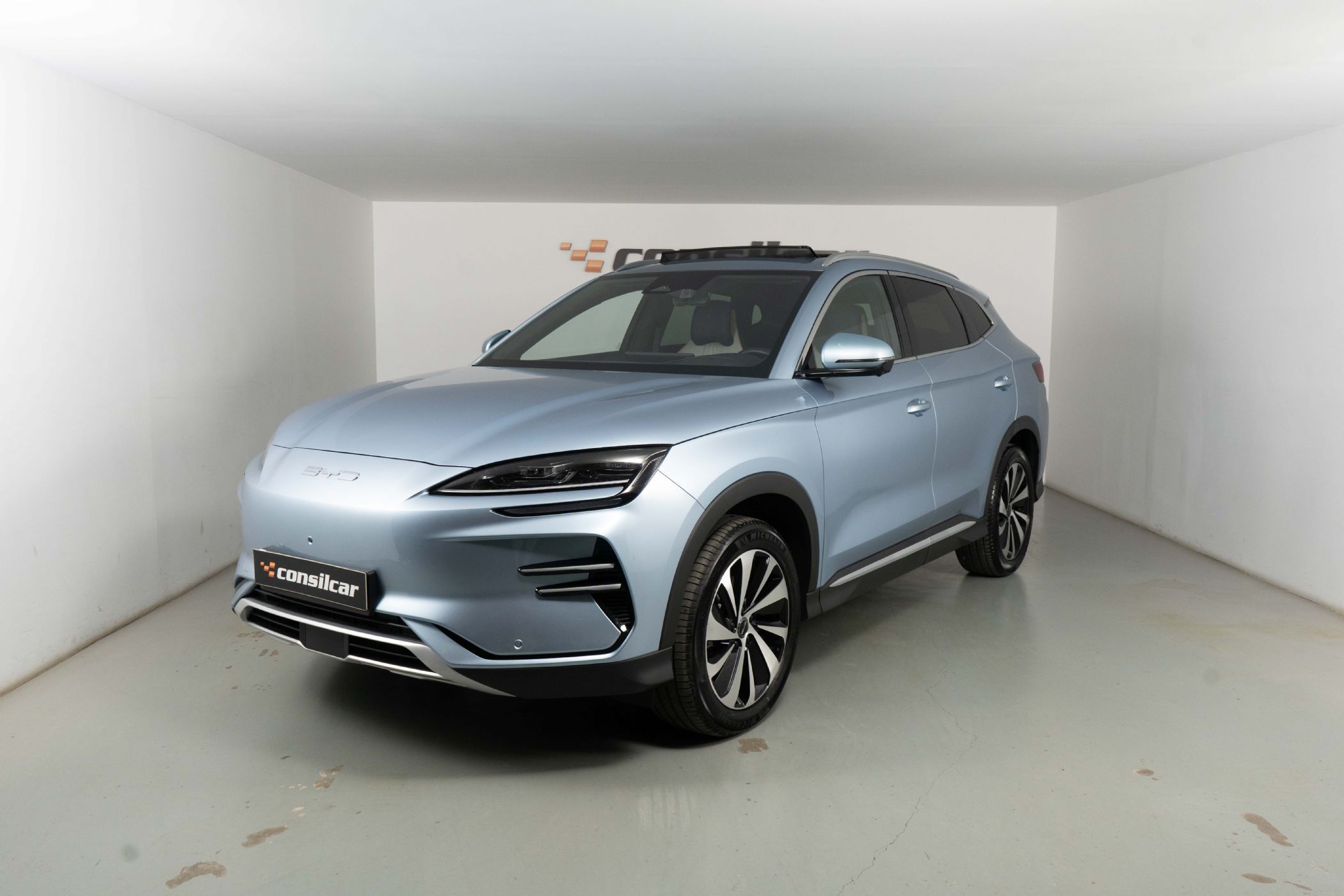 BYD Seal U 87 kWh Design com 6 533 km por 41 480 € Consilcar | Lisboa