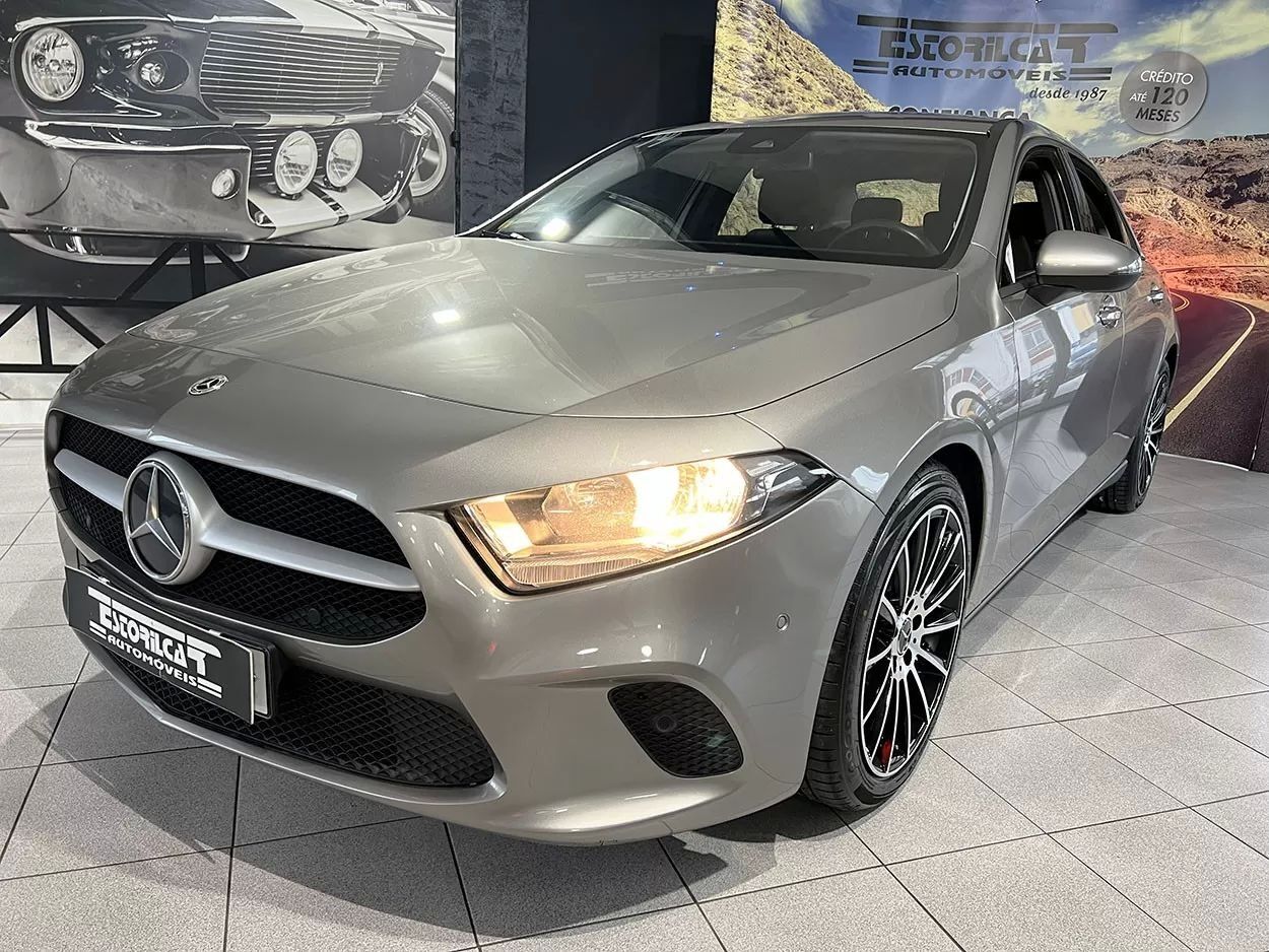 Mercedes Classe A A 180 d Business Solutions Aut. com 114 696 km por 22 ...