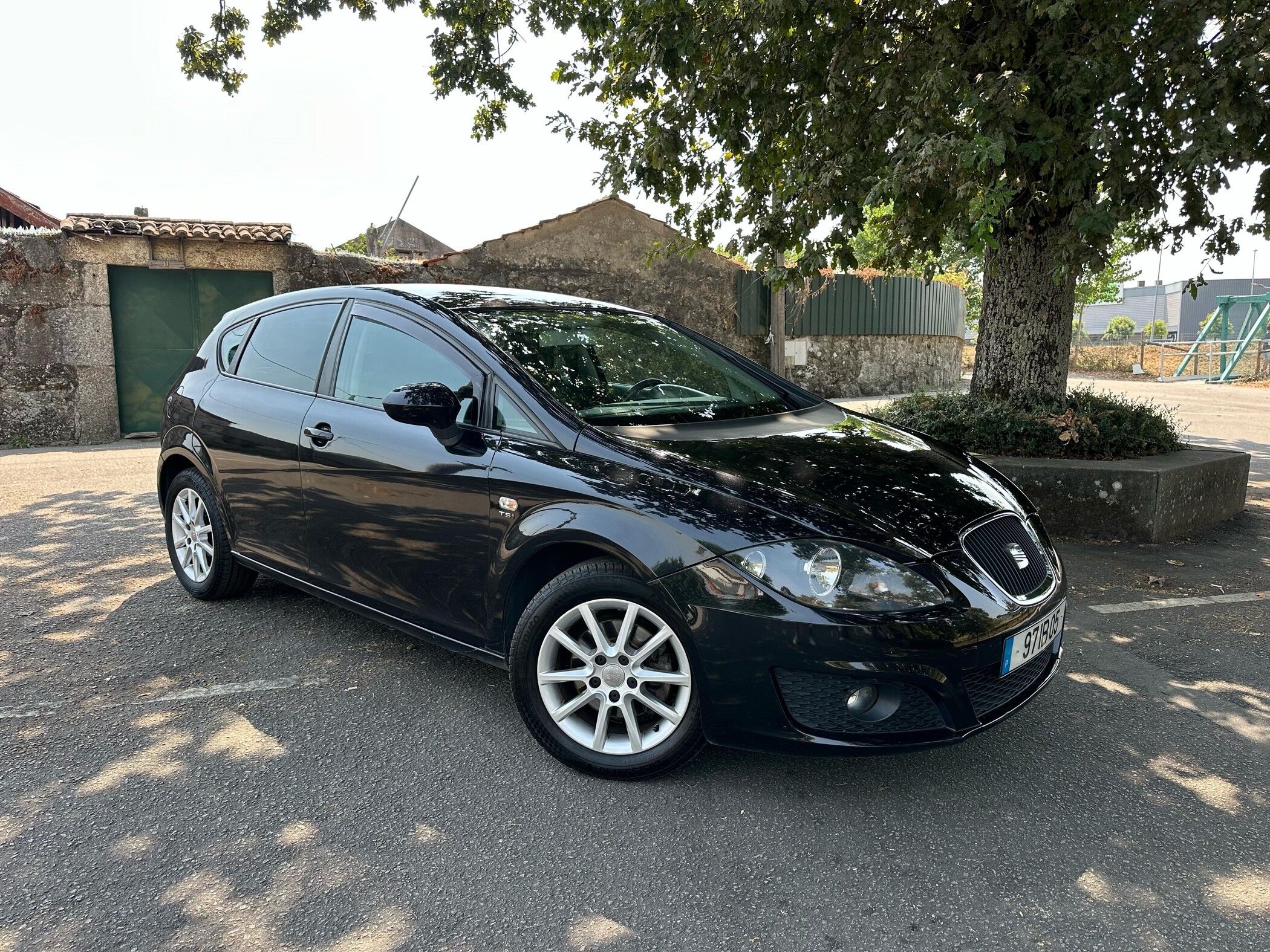Seat Leon 1.4 TSi Sport Up com 203 200 km por 5 990 € Berço Automóvel ...