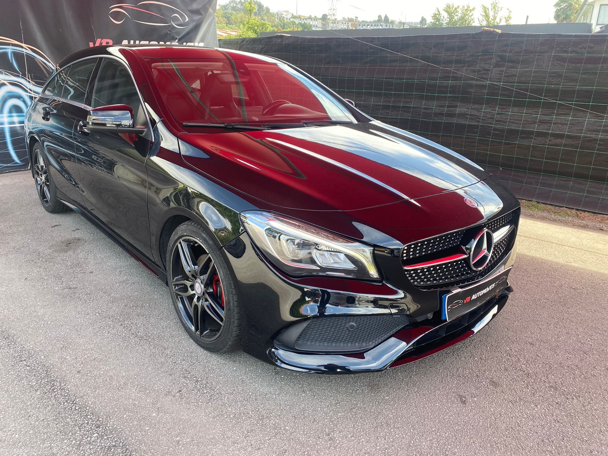 Mercedes Classe CLA CLA 200 d AMG Line com 161 633 km por 24 300 € VB ...